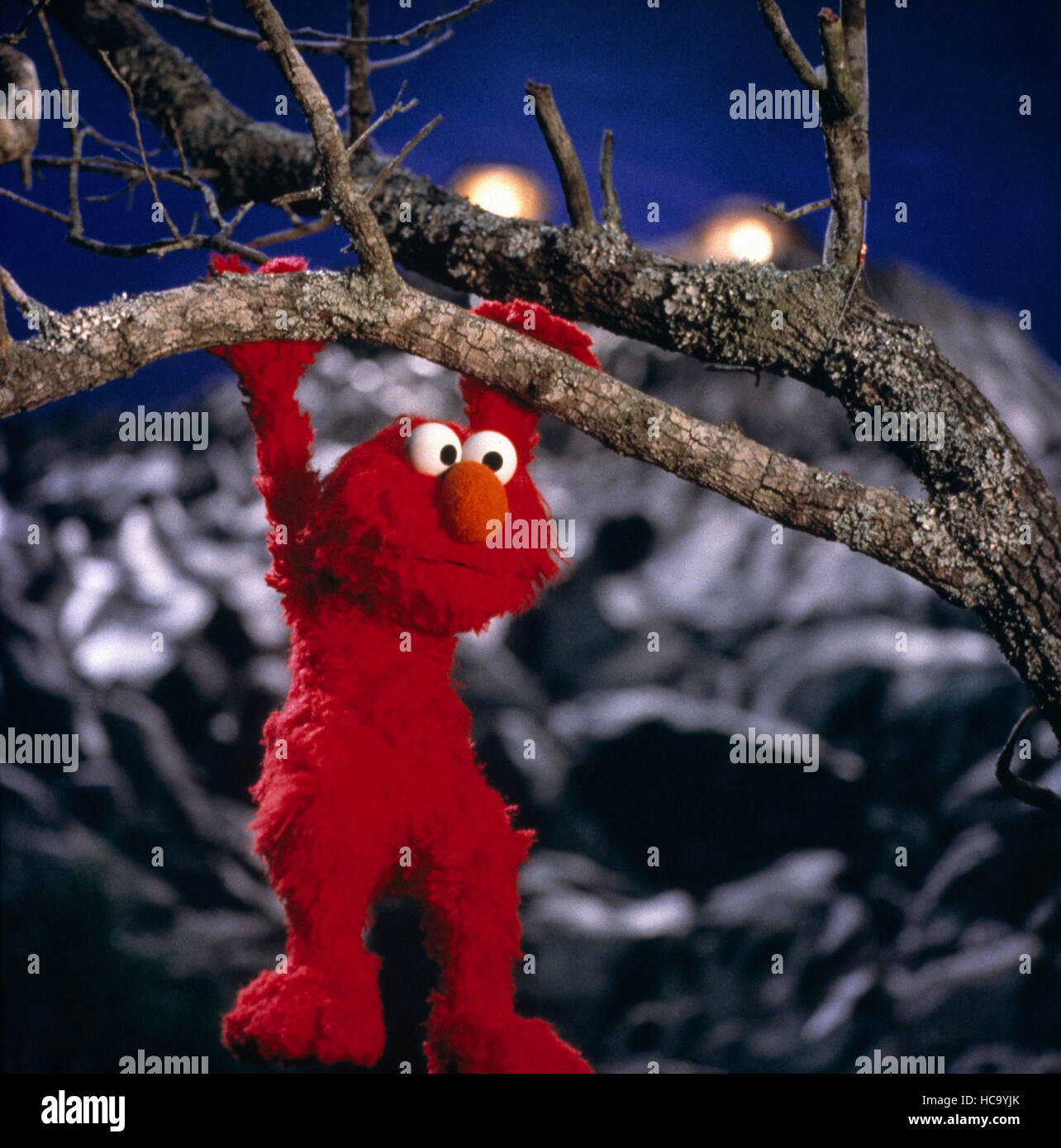 THE ADVENTURES OF ELMO IN GROUCHLAND, Elmo, (c) Columbia/courtesy ...