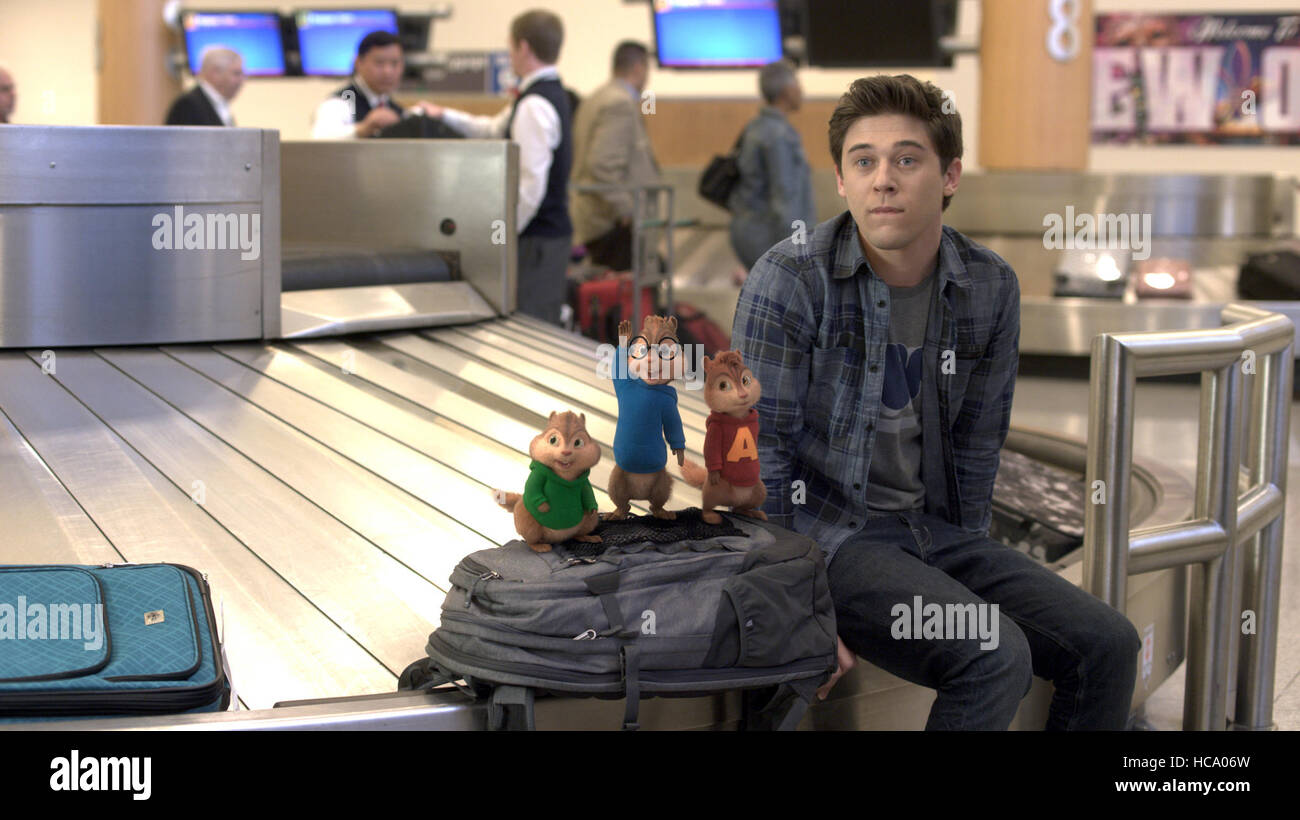 ALVIN AND THE CHIPMUNKS: THE ROAD CHIP, from left: Theodore (voice ...