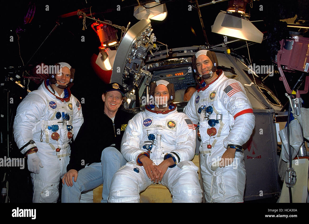 APOLLO 13, Bill Paxton, director Ron Howard, Kevin Bacon, Tom Hanks on ...