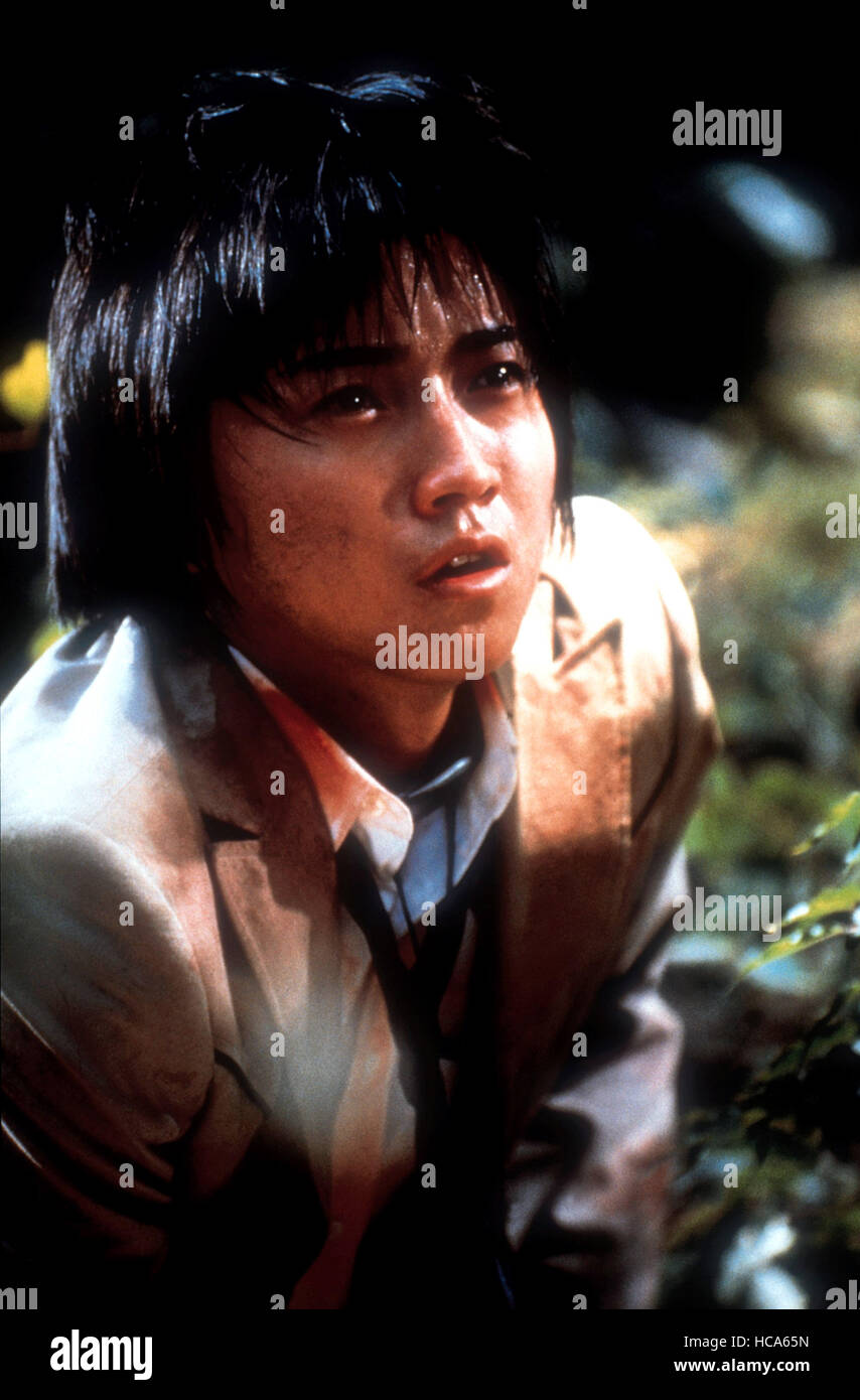 BATTLE ROYALE, (aka BATORU ROWAIARU), Tatsuya Fujiwara, 2000. ©Anchor ...