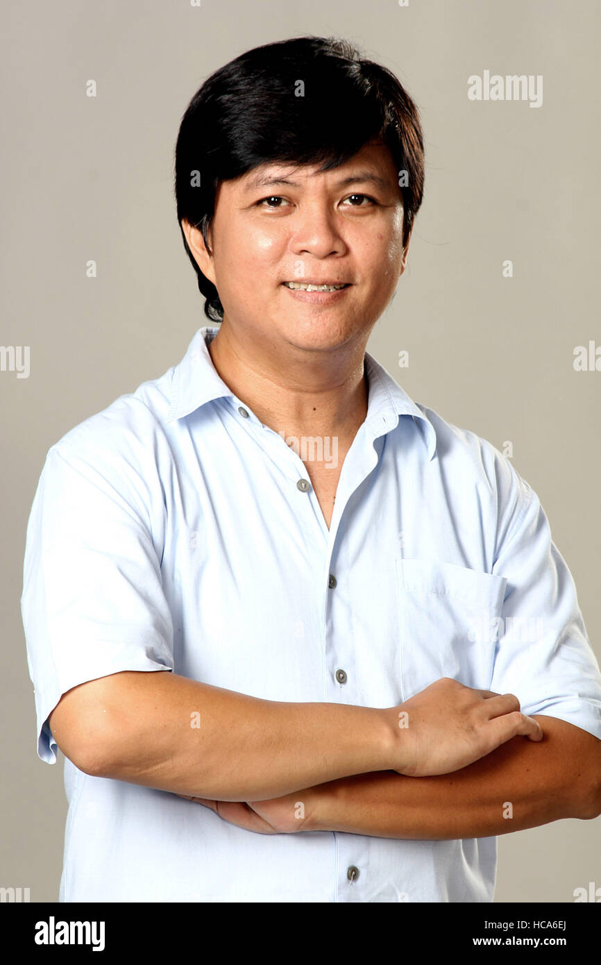 THE BET COLLECTOR, (aka KUBRADOR), director Jeffrey Jeturian, 2006 ...