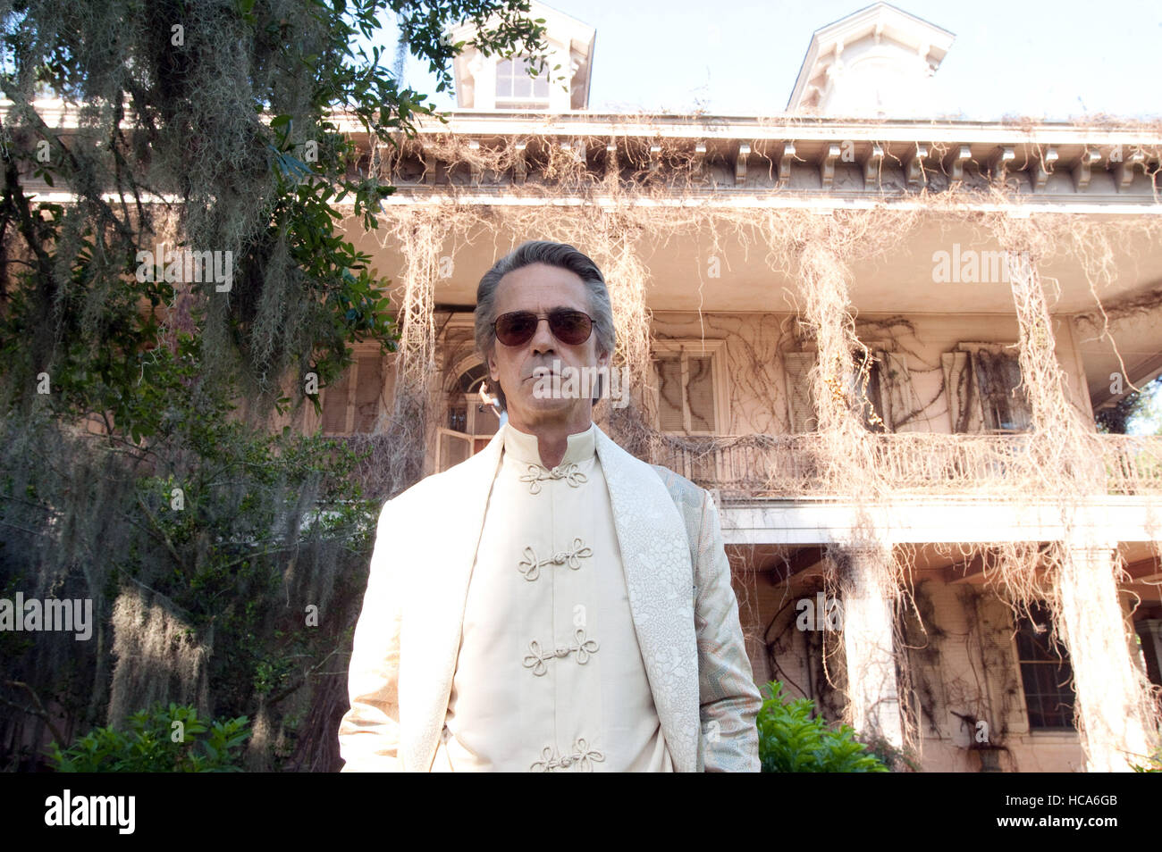 BEAUTIFUL CREATURES, Jeremy Irons, 2013. ph: John Bramley/©Warner Bros ...