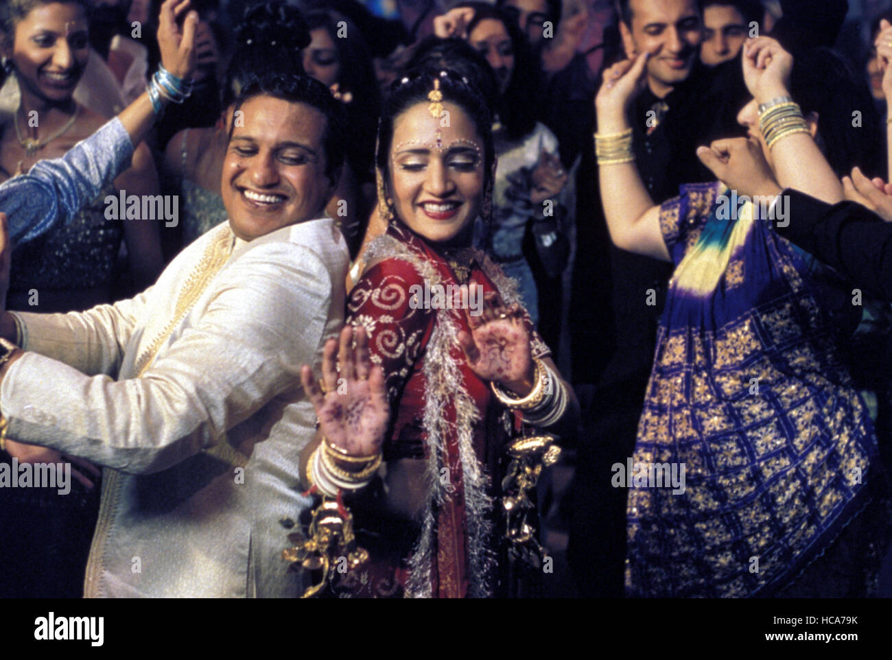 BEND IT LIKE BECKHAM, Kulvinder Ghir, Archie Panjabi, 2002, TM ...