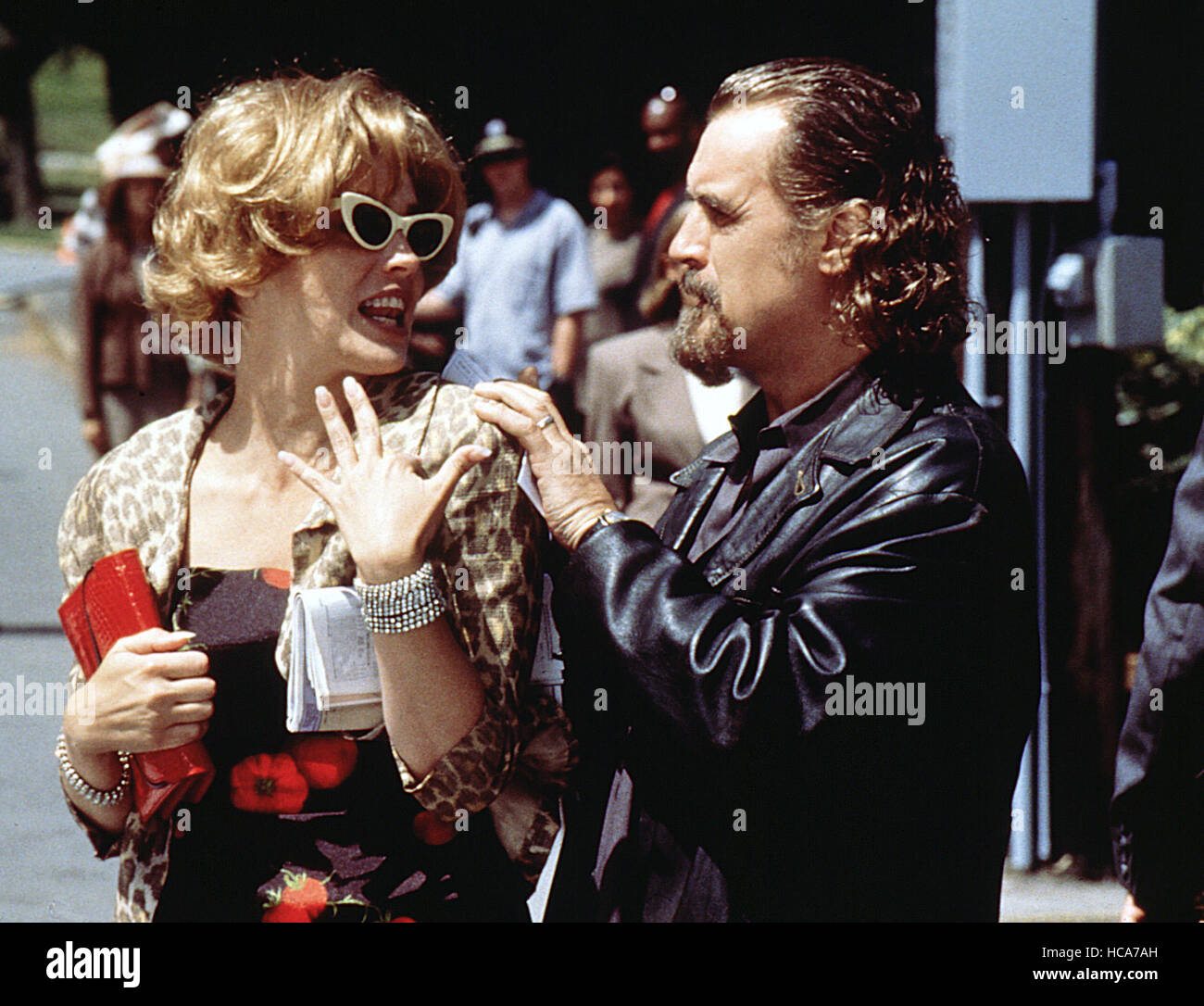 BEAUTIFUL JOE. (l to r): Sharon Stone & Billy Connolly. 2000 Stock ...