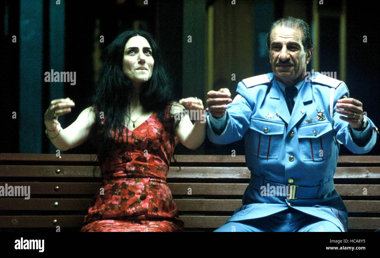 THE BAND'S VISIT, (aka BIKUR HATIZMORET), Ronit Elkabetz, Sasson Gabai ...