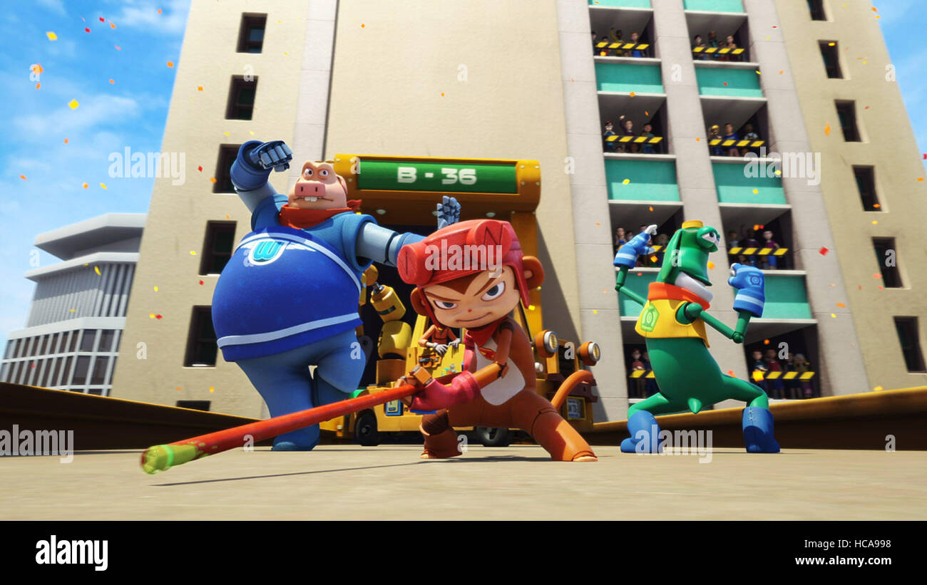 BLING, from left: Wilmer (voice: Jon Heder), Sam (rear, voice: Taylor ...