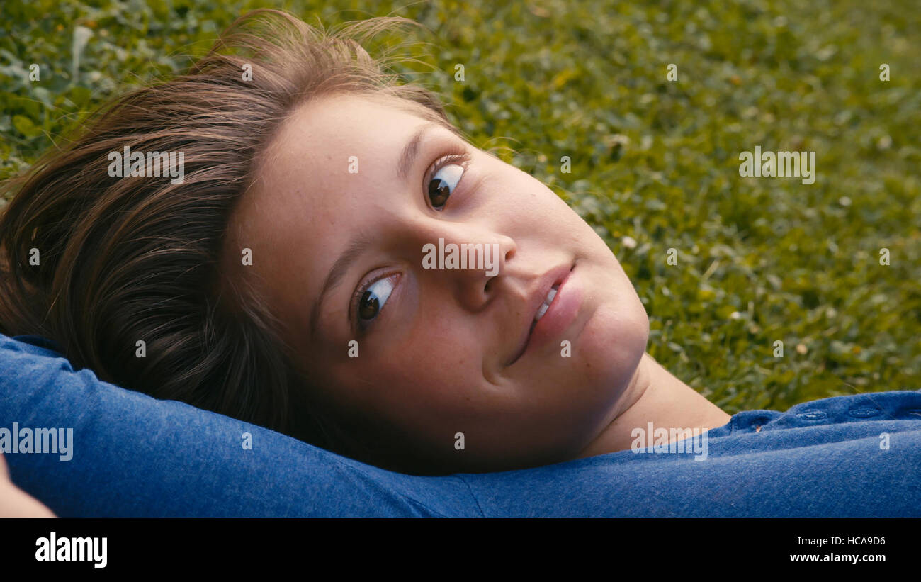 BLUE IS THE WARMEST COLOR, (aka BLUE IS THE WARMEST COLOUR, aka LA VIE ...