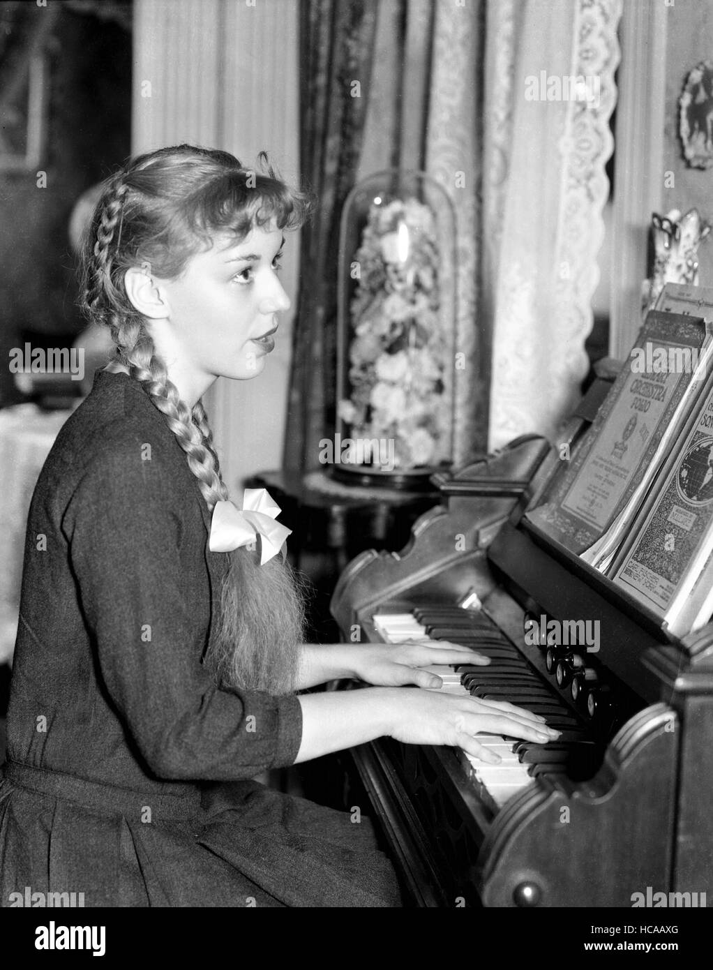 ANNE OF GREEN GABLES, Anne Shirley, 1934 Stock Photo - Alamy