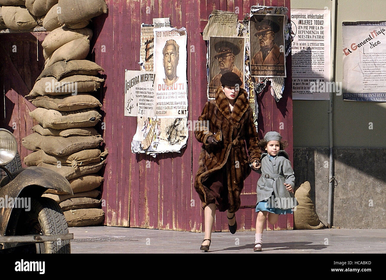 THE ANARCHIST'S WIFE, from left: Maria Valverde, Alba Barragan, 2008 ...