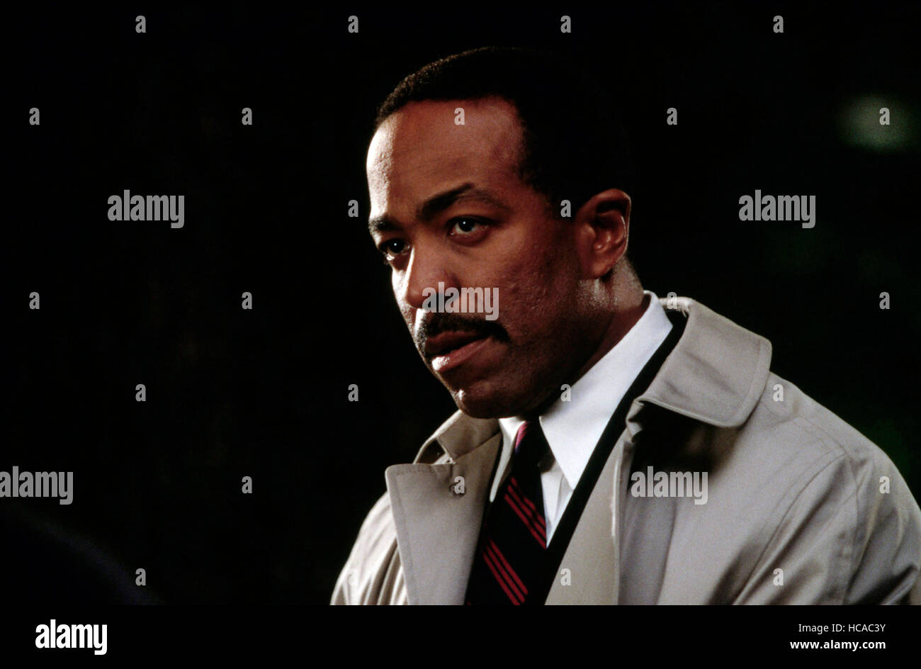 ARLINGTON ROAD, Robert Gossett, 1999, (c) Screen Gems/courtesy Everett ...