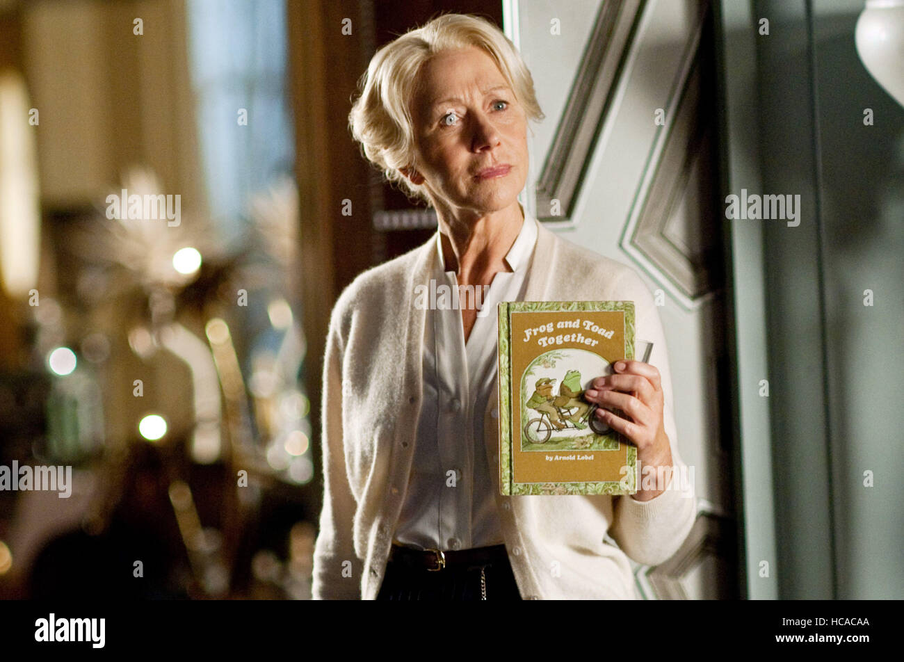 ARTHUR, Helen Mirren, 2011. ph: Barry Wetcher/©Warner Bros. Pictures ...