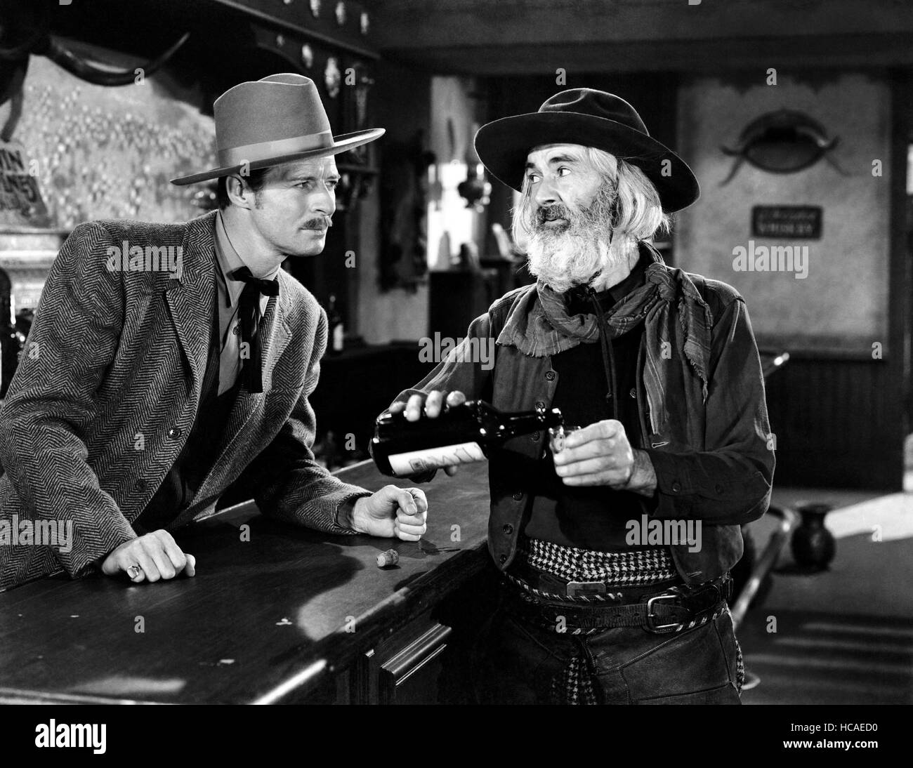 BADMAN'S TERRITORY, from left: Morgan Conway, Gabby Hayes, 1946 Stock ...