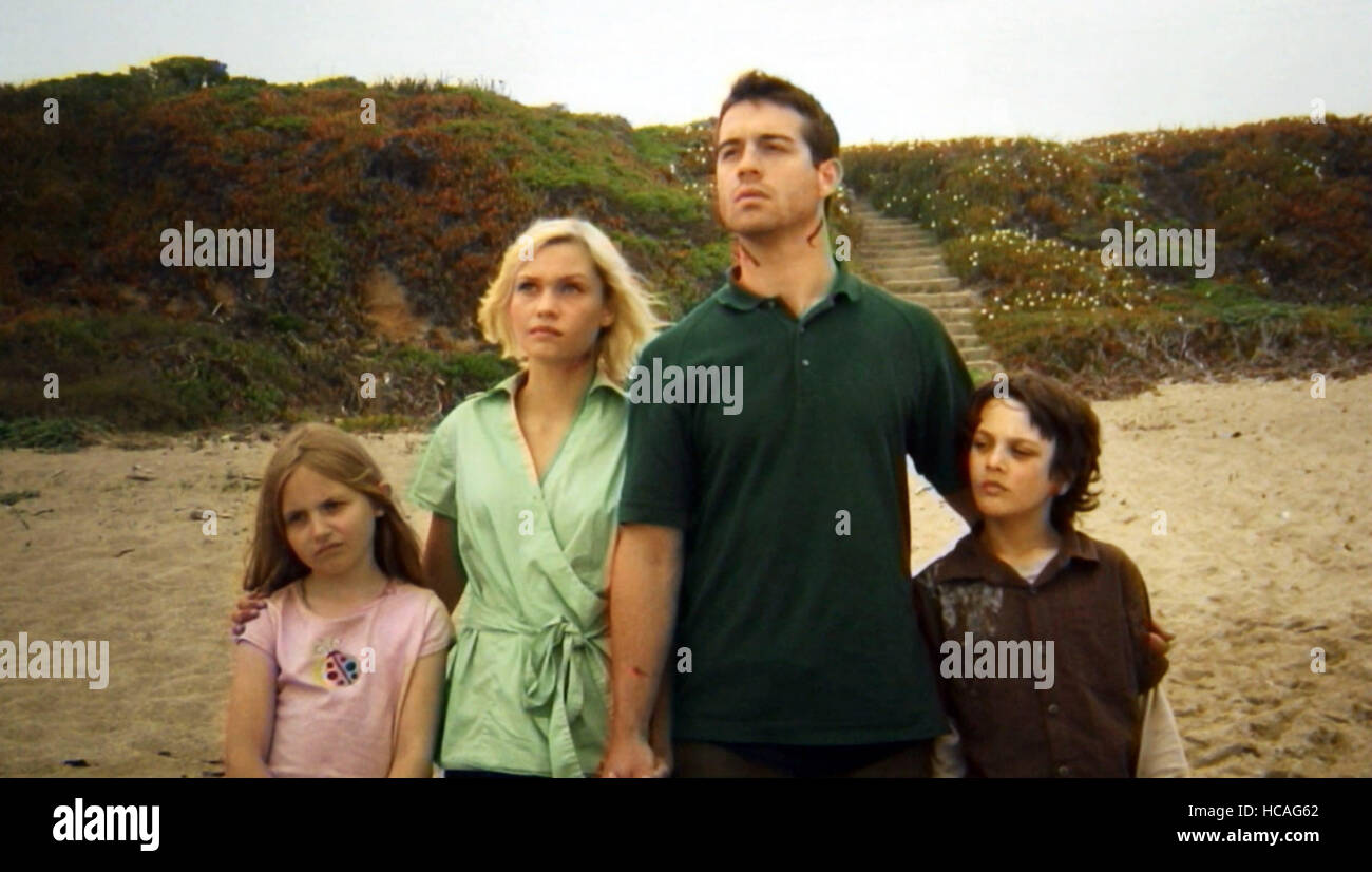 BIRDEMIC: SHOCK AND TERROR, from left: Janae Caster, Whitney Moore ...