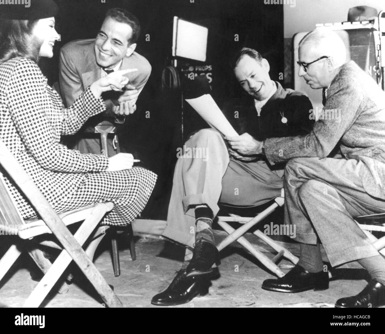 THE BIG SLEEP, from left: Lauren Bacall, Humphrey Bogart, John Ridgely ...