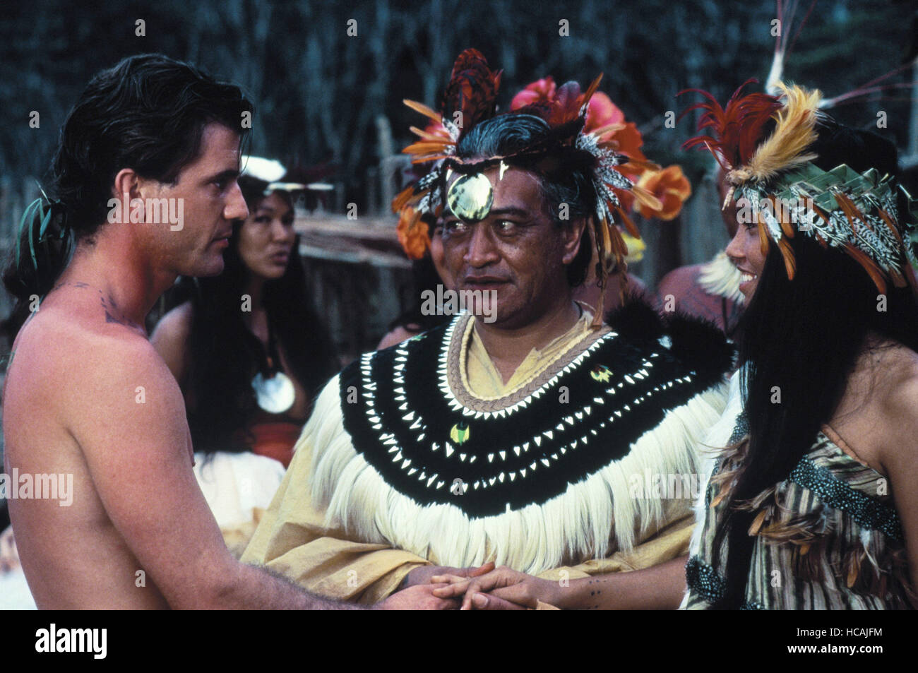 THE BOUNTY, Mel gibson, Wi Kuki Kaa, Tevaite Vernette, 1984, (c) Orion ... THE BOUNTY, Mel gibson, Wi Kuki Kaa, Tevaite Vernette, 1984, (c) Orion ...