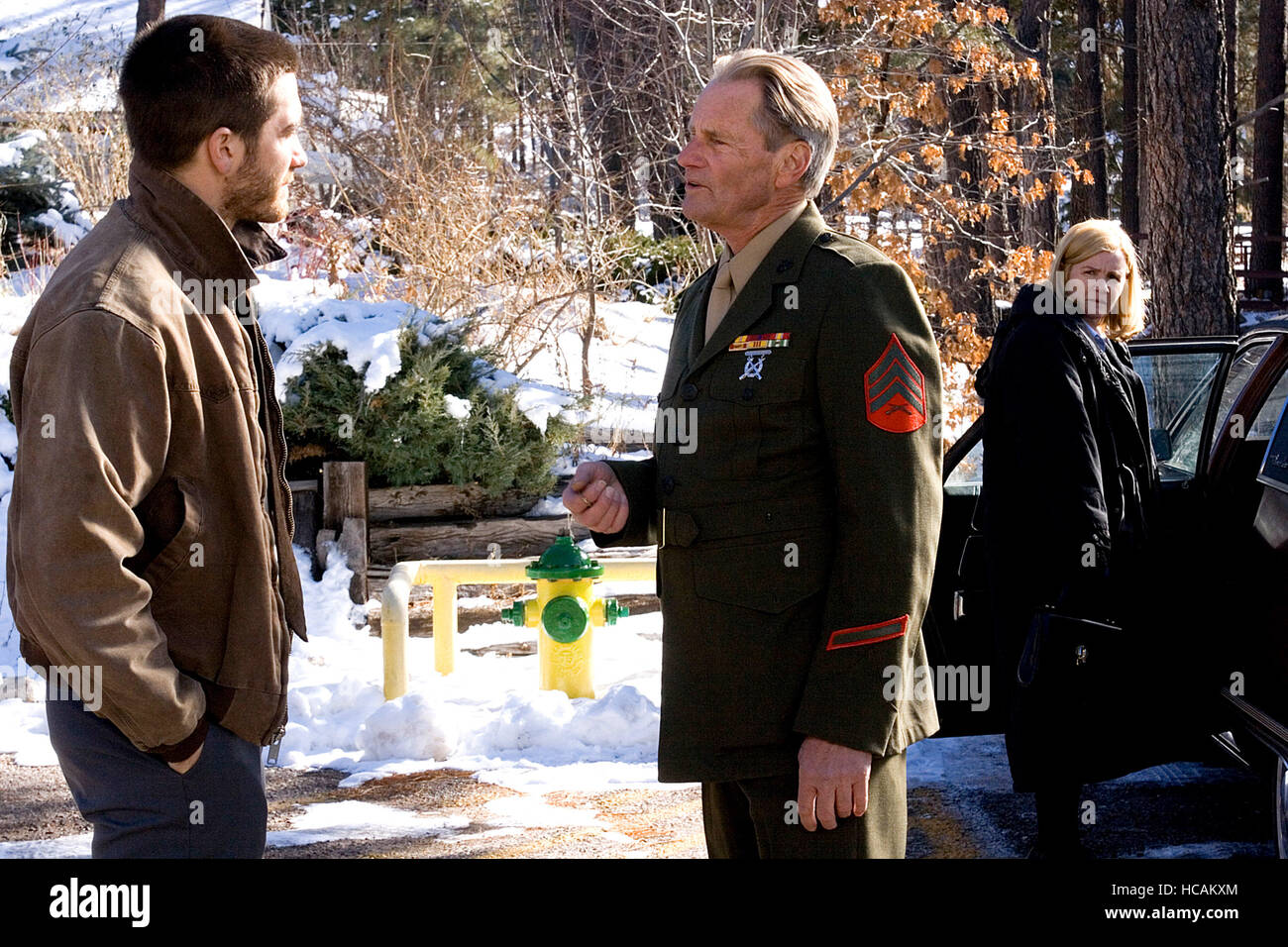 BROTHERS, from left: Jake Gyllenhaal, Sam Shepard, Mare Winningham ...