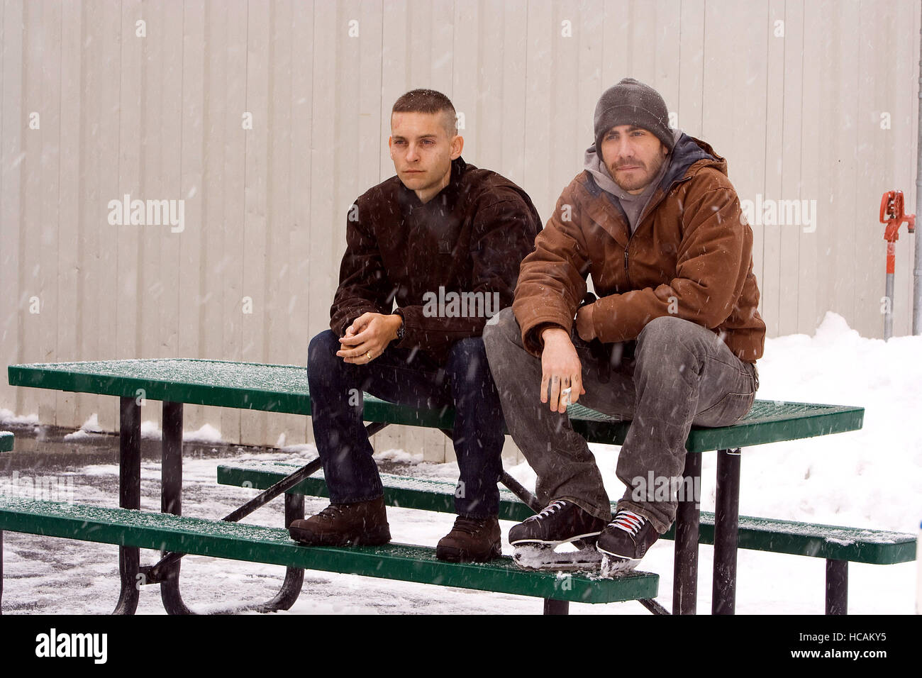 BROTHERS, from left: Tobey Maguire, Jake Gyllenhaal, 2009. ph: Lorey ...