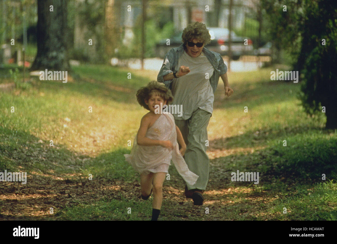 BRUNO. Shirley MacLaine (as Helen) chasing Alex D. Linz (as Bruno). 2000 Stock Photo - Alamy
