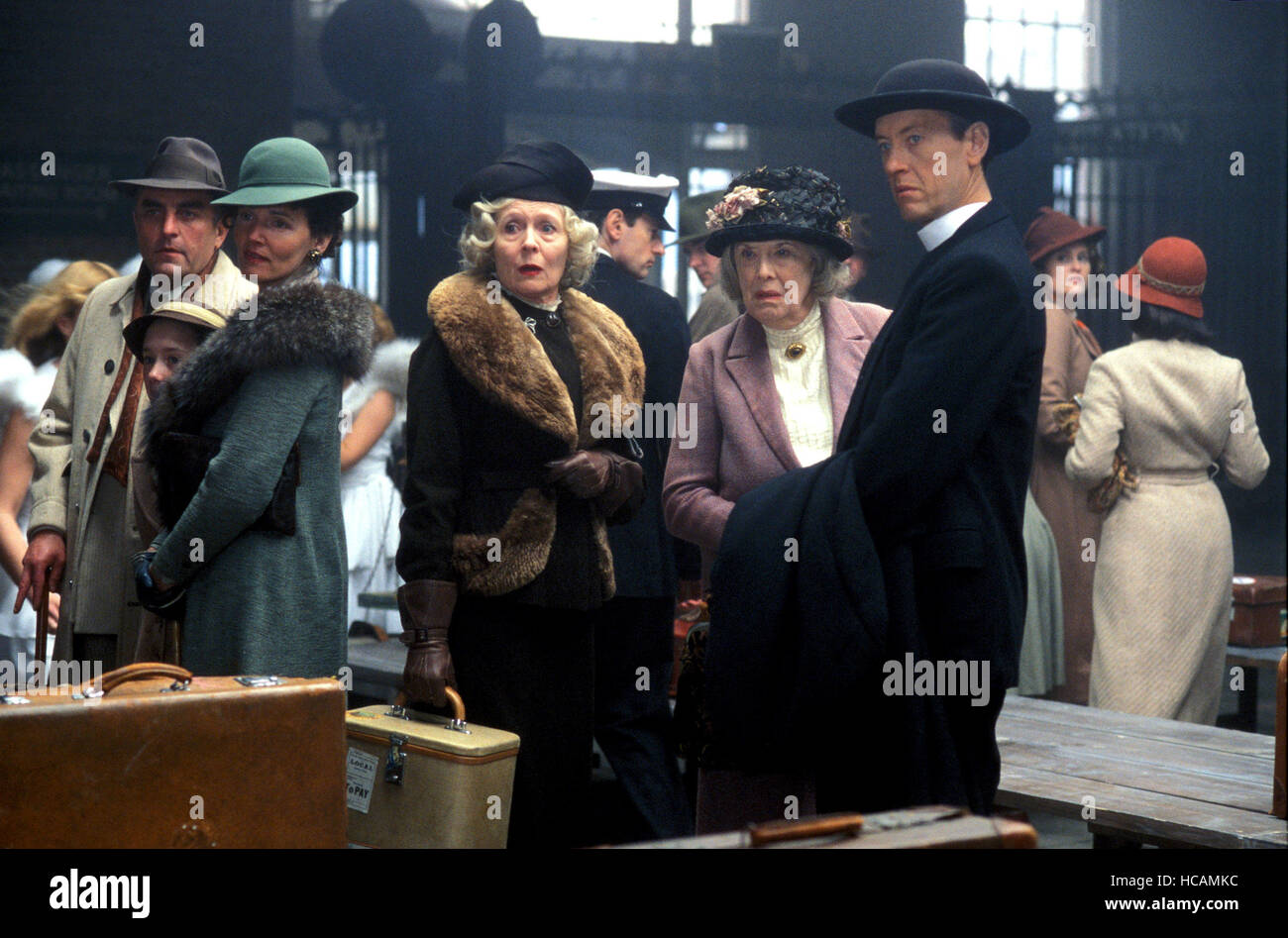 BRIGHT YOUNG THINGS, Richard E. Grant, 2003, (c) ThinkFilm/courtesy ...