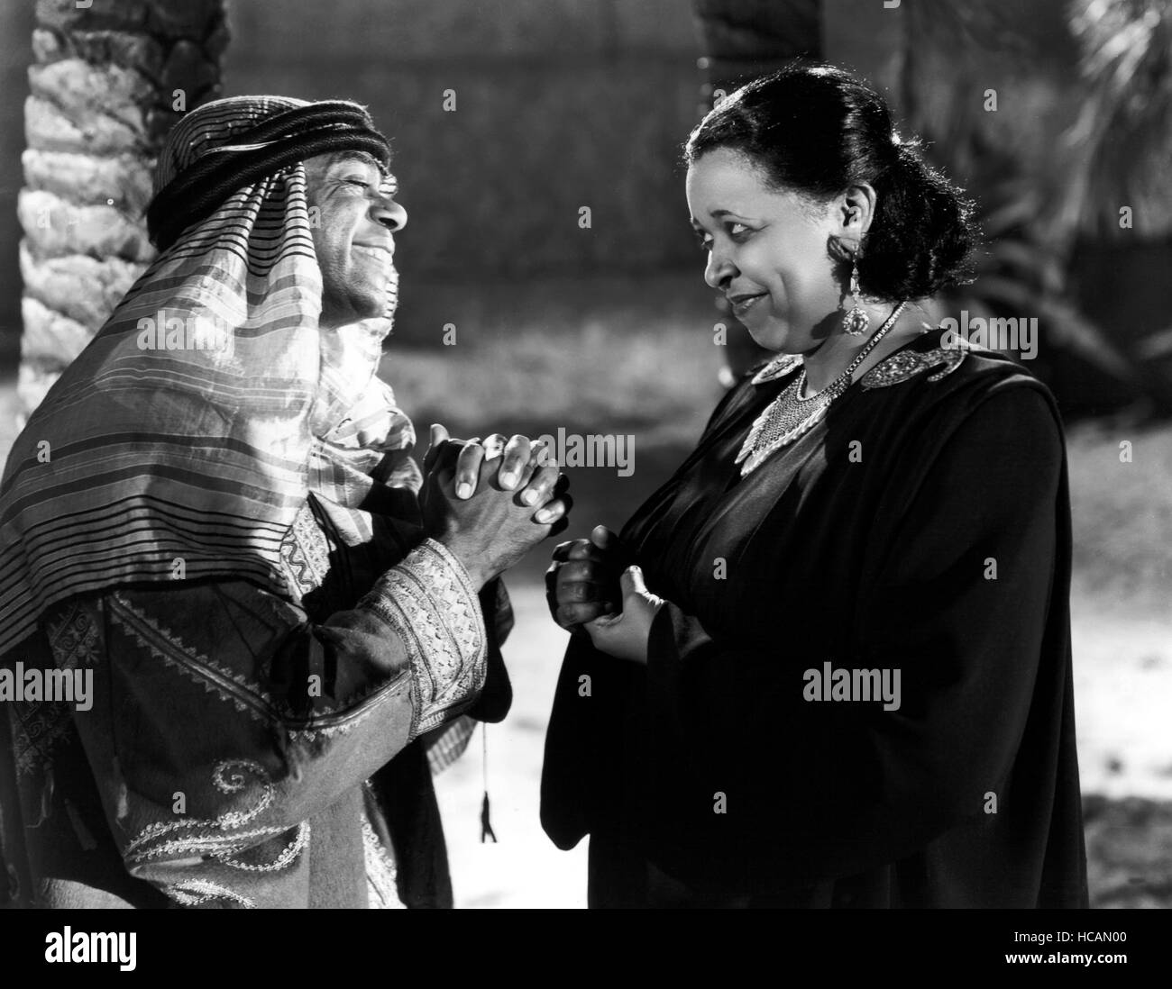 CAIRO, Dooley Wilson, Ethel Waters, 1942 Stock Photo - Alamy