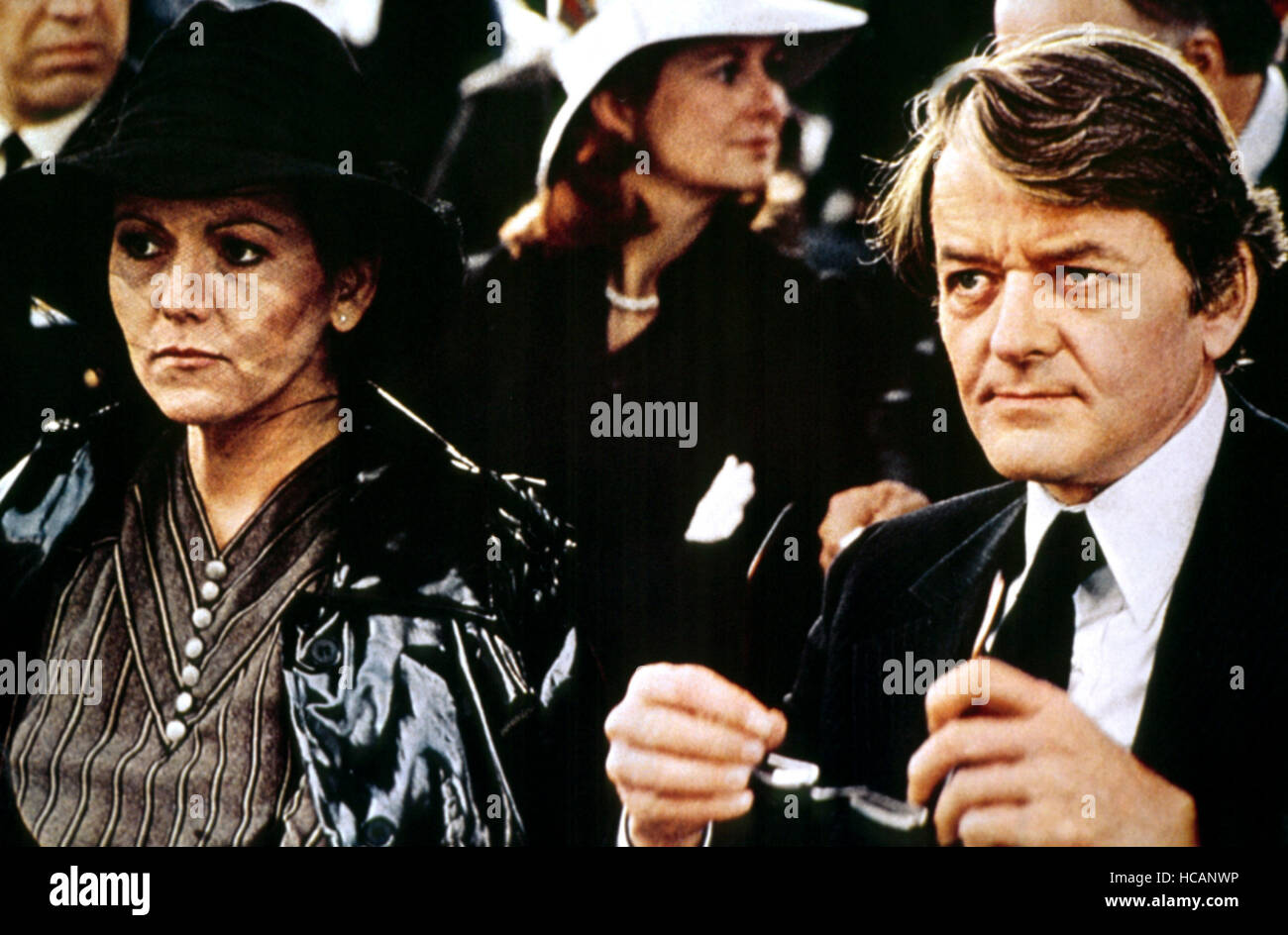 CAPRICORN ONE, Brenda Vaccaro, Hal Holbrook, 1978, (c) Warner Brothers ...