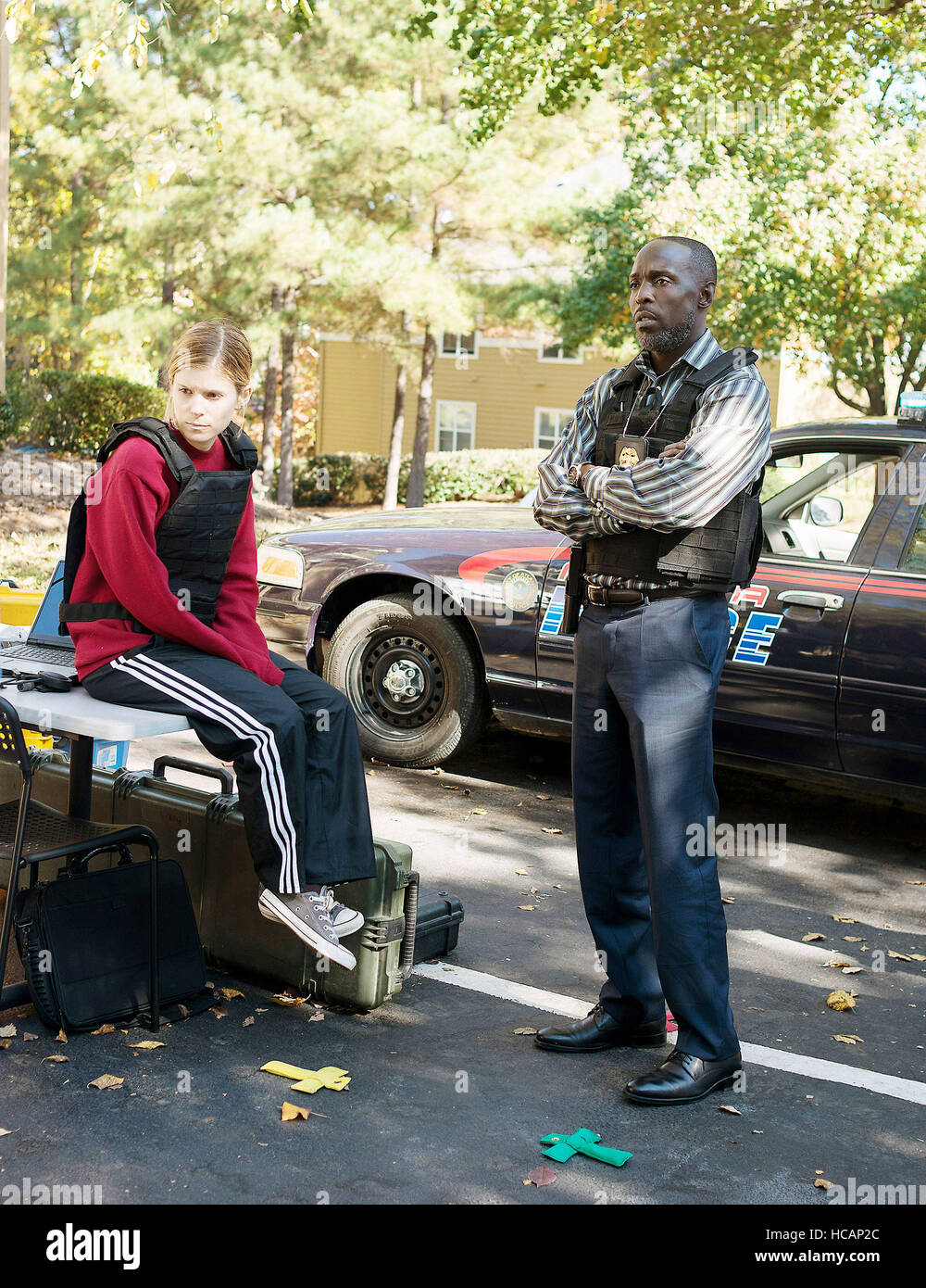CAPTIVE, from left: Kate Mara, Michael Kenneth Williams, 2015. ph: Evan ...