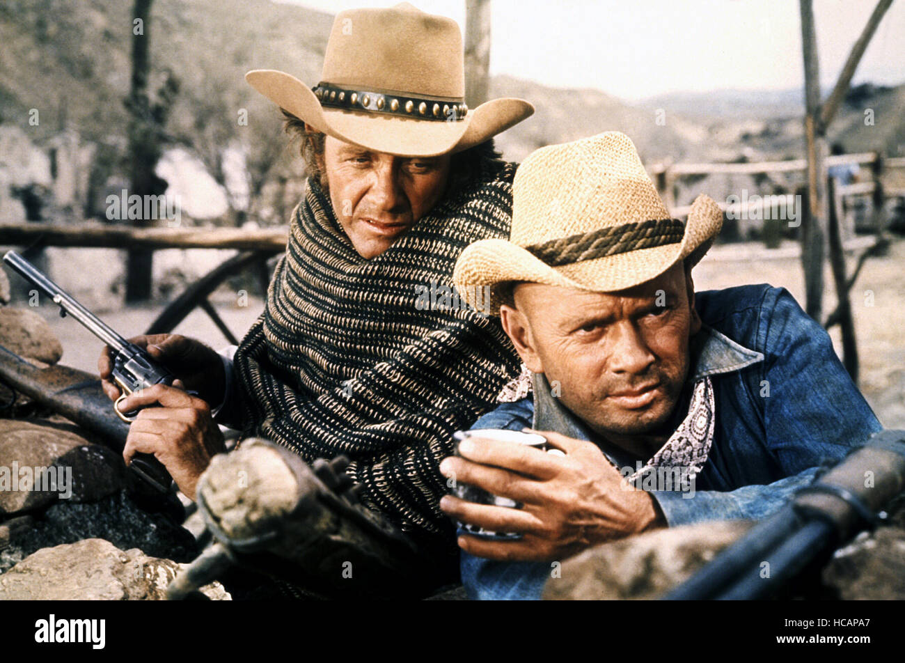 CATLOW, from left: Richard Crenna, Yul Brynner, 1971 Stock Photo - Alamy