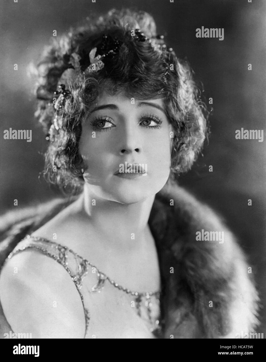 THE BELLE OF BROADWAY, Betty Compson, 1926 Stock Photo - Alamy