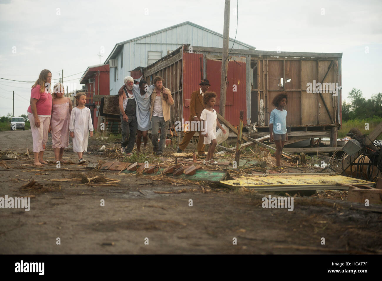 BEASTS OF THE SOUTHERN WILD, from left: Pamela Harper, Kaliana Brower ...