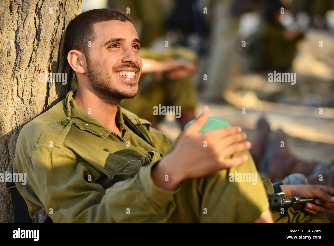 BENEATH THE HELMET: FROM HIGH SCHOOL TO THE HOME FRONT, Eilon Kohan ...