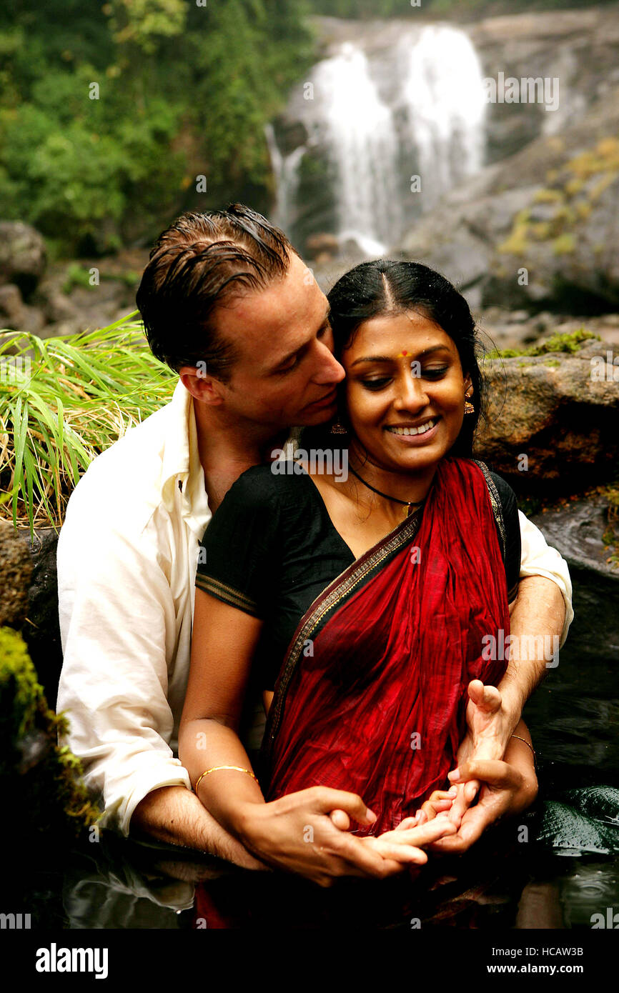 BEFORE THE RAINS, Linus Roache, Nandita Das, 2007. ©Roadside ...