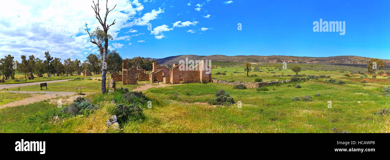 Kanyaka Homestead ruins outback landscape landscapes Flinders Ranges ...