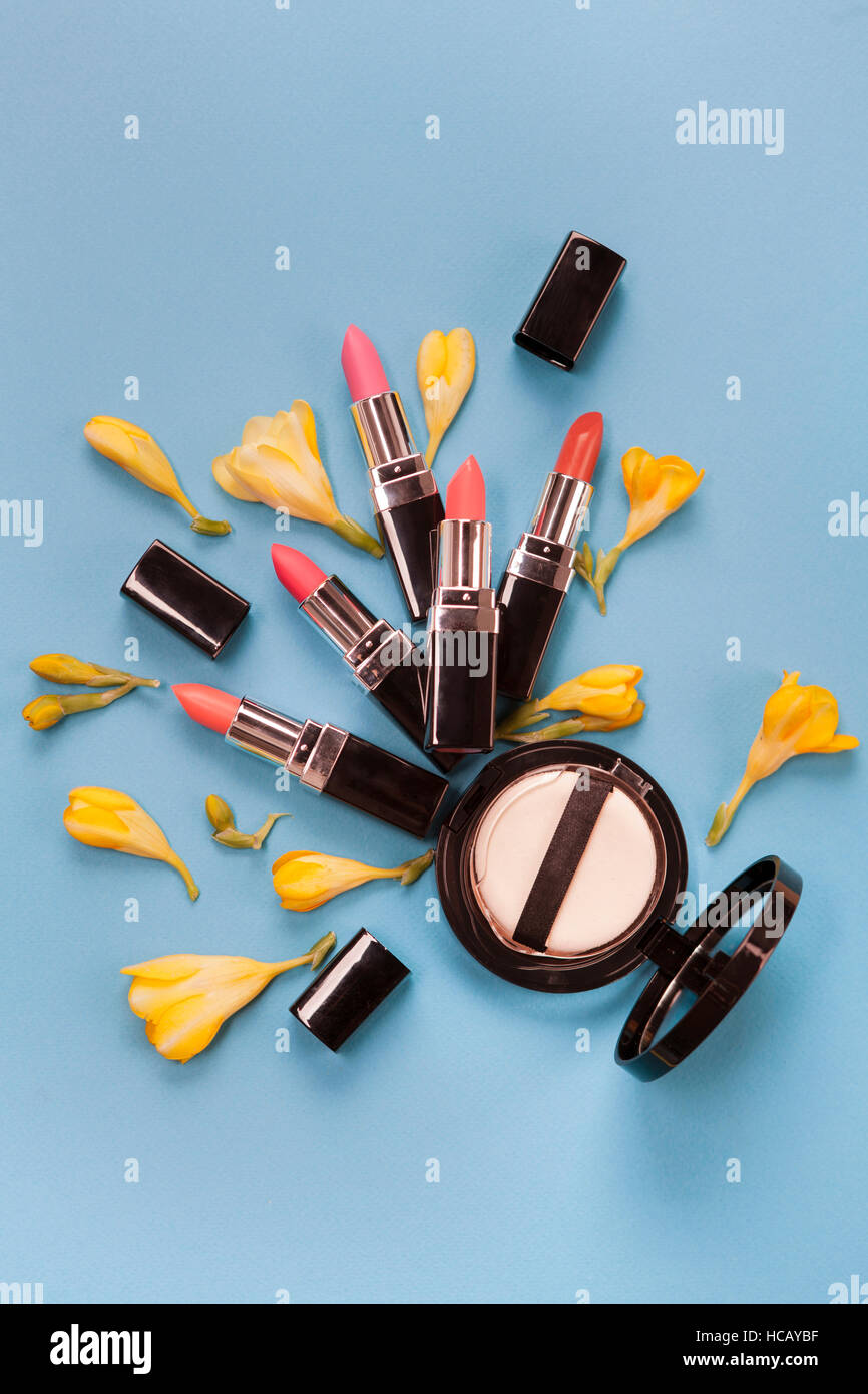 Lipsticks hi-res stock photography and images - Alamy