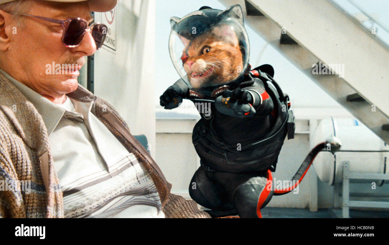 CATS & DOGS: THE REVENGE OF KITTY GALORE, from left: Robert Hewko ...