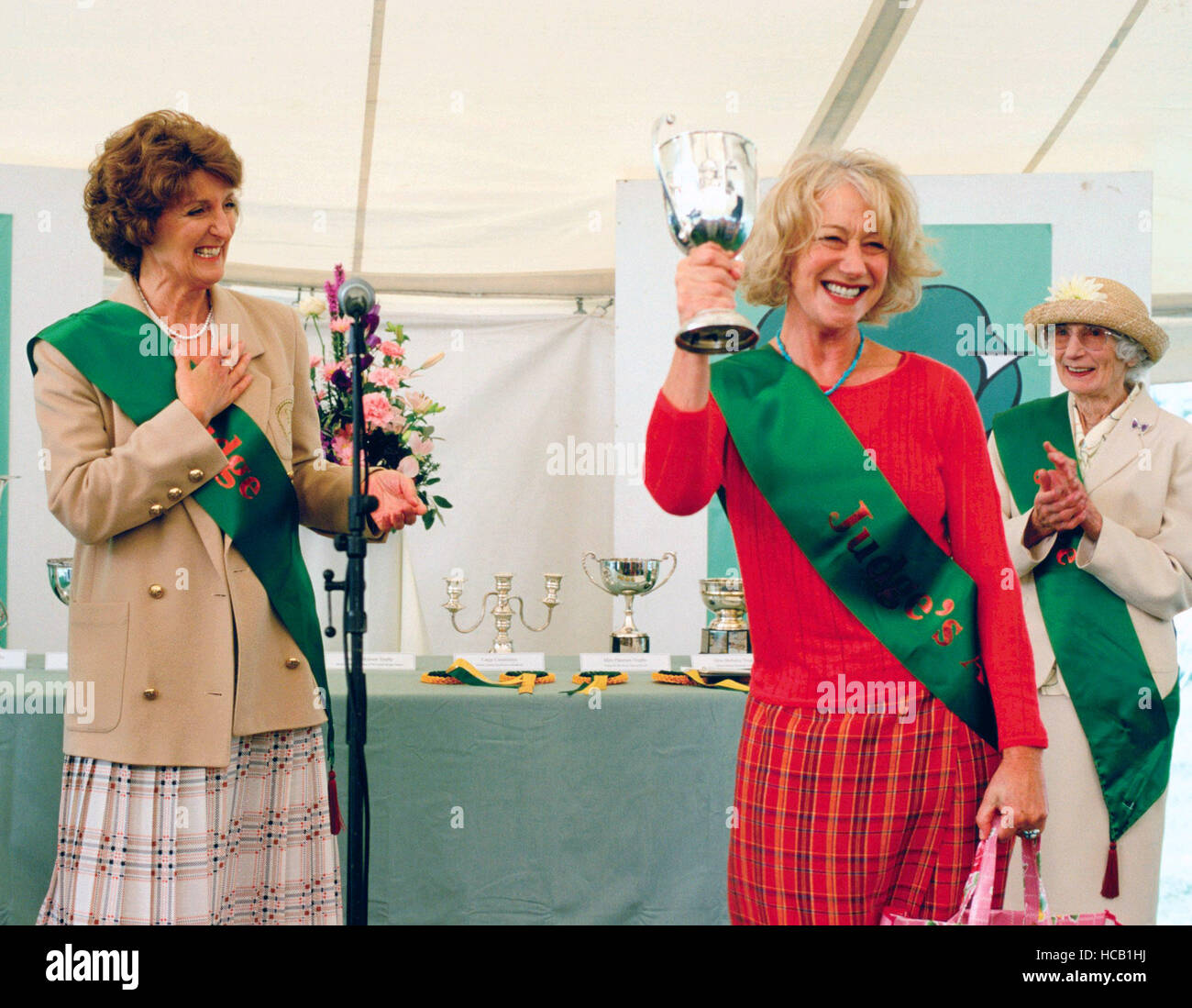 Helen mirren calendar girls hi-res stock photography and images - Alamy