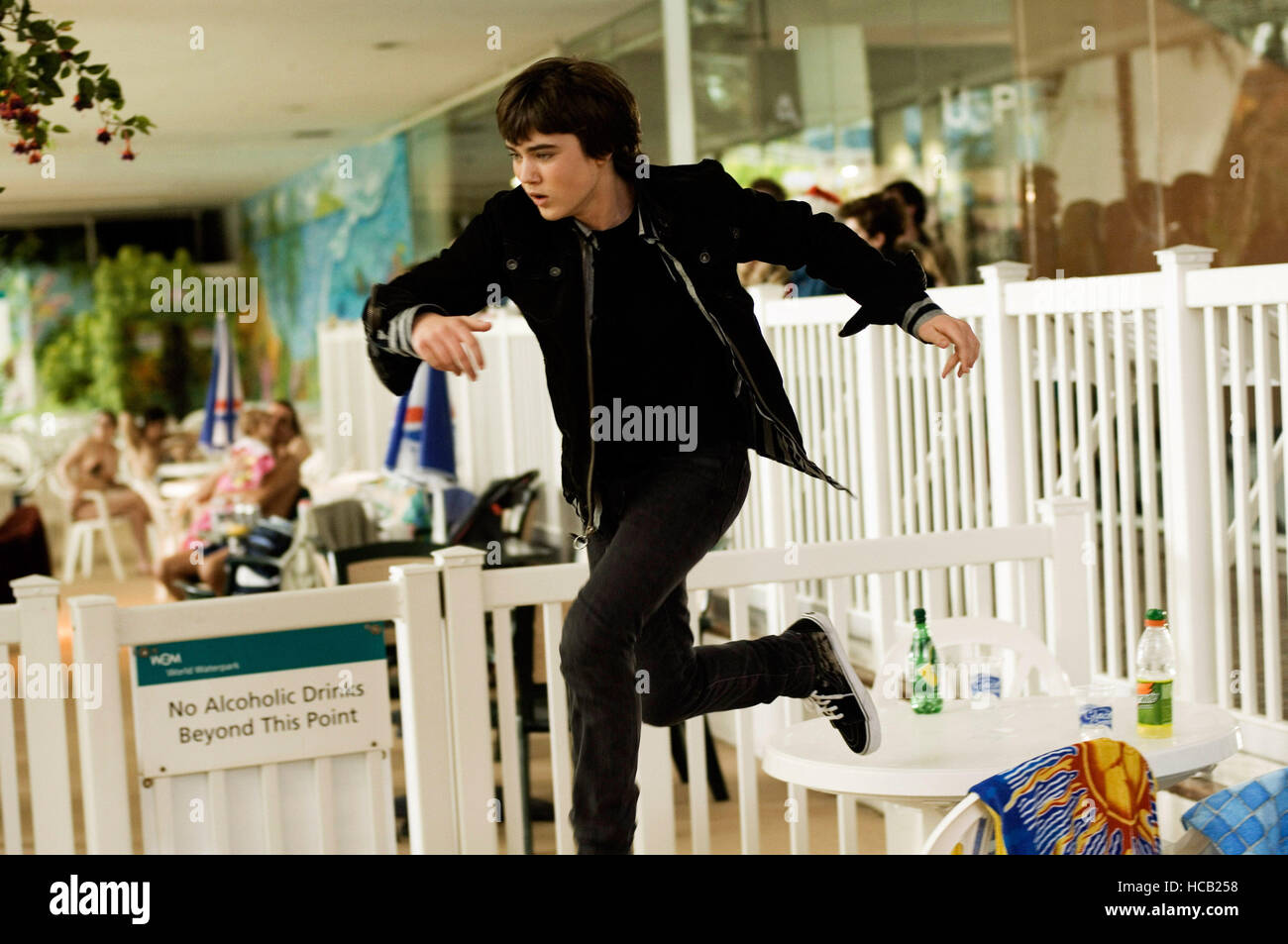 CHRISTMAS IN WONDERLAND, Cameron Bright, 2007. ©Yari Film Group ...