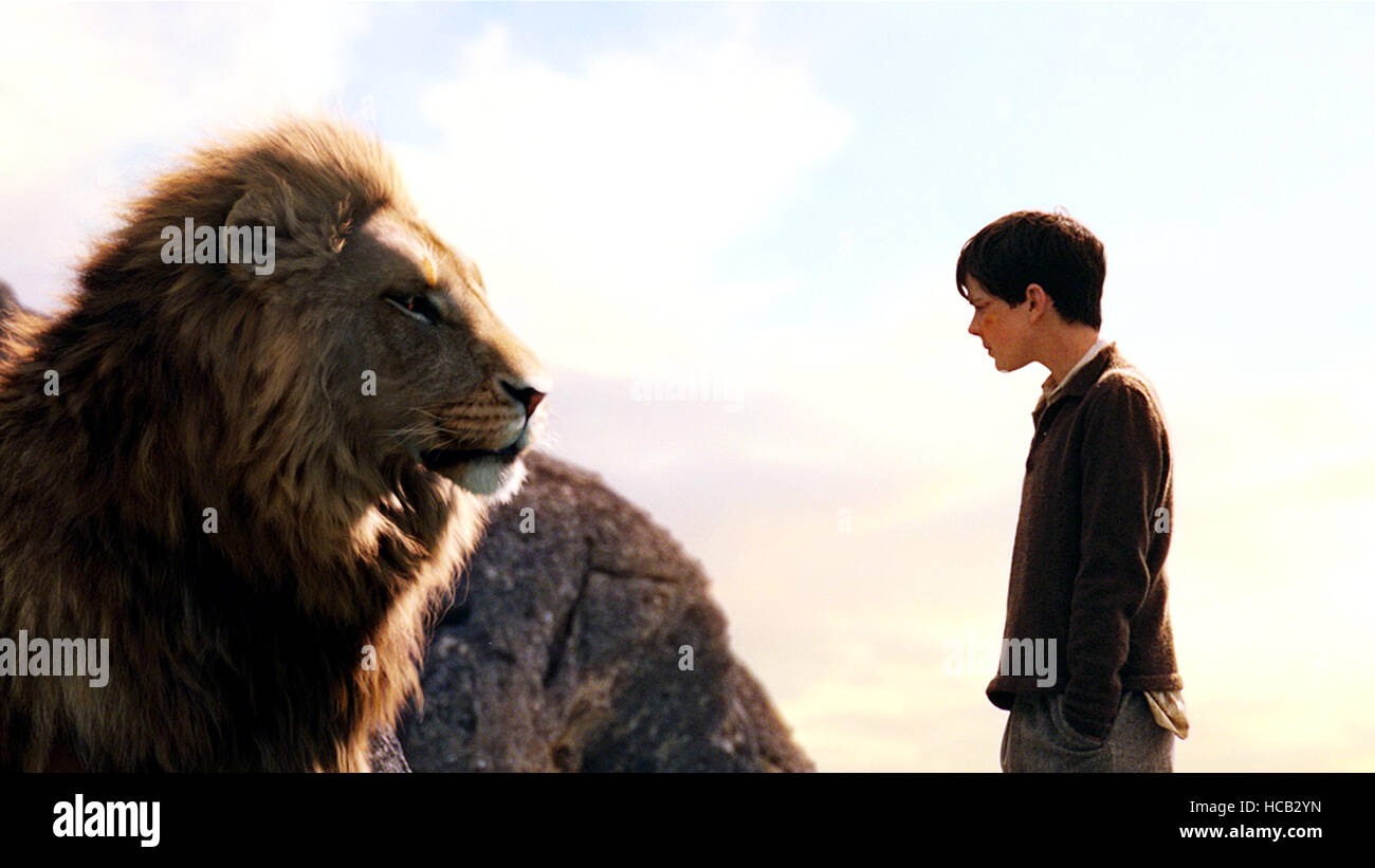 THE CHRONICLES OF NARNIA: THE LION, THE WITCH AND THE WARDROBE, Aslan ...