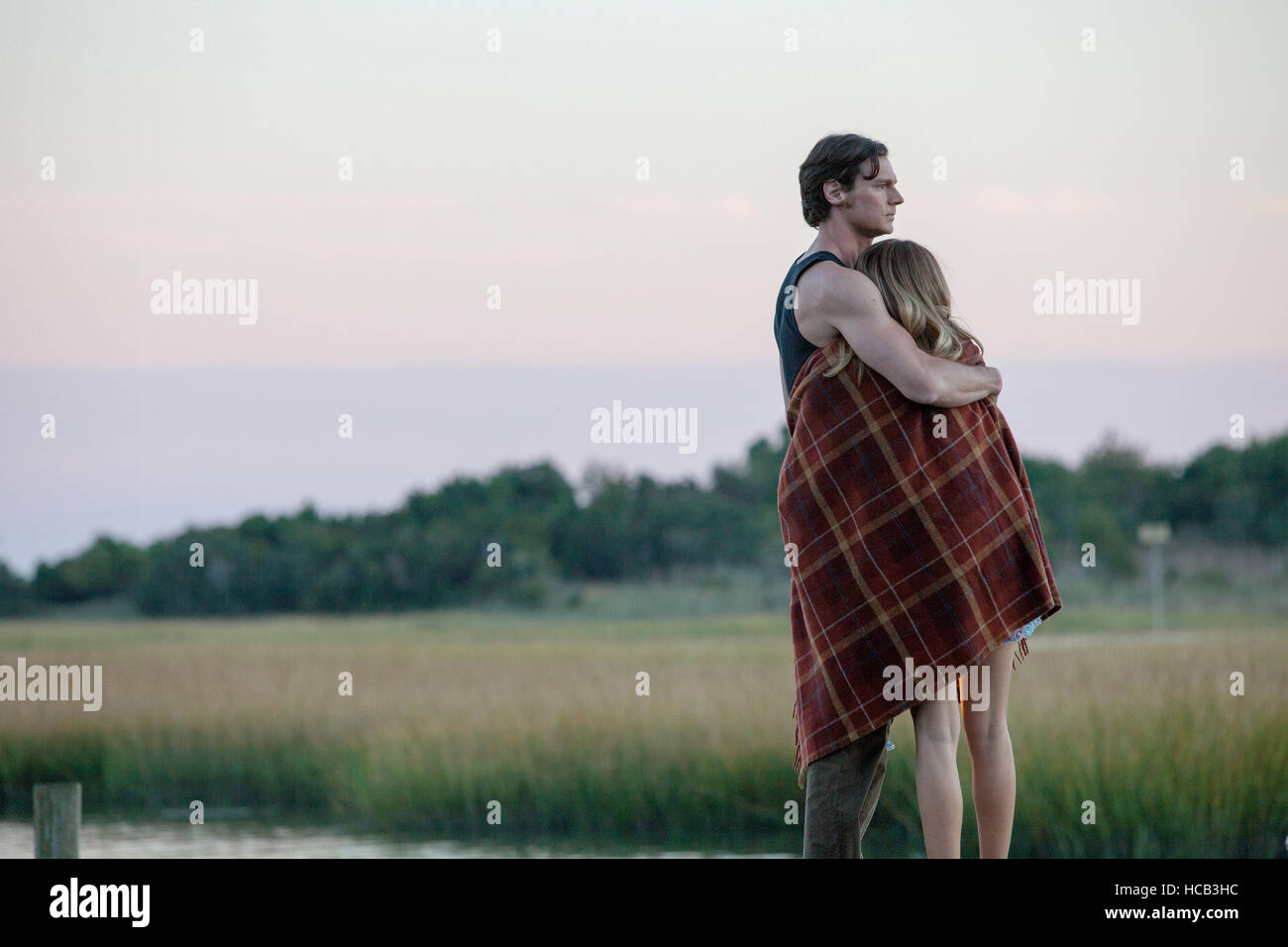 THE CHOICE, from left: Benjamin Walker, Teresa Palmer, 2016. ph: Dana ...