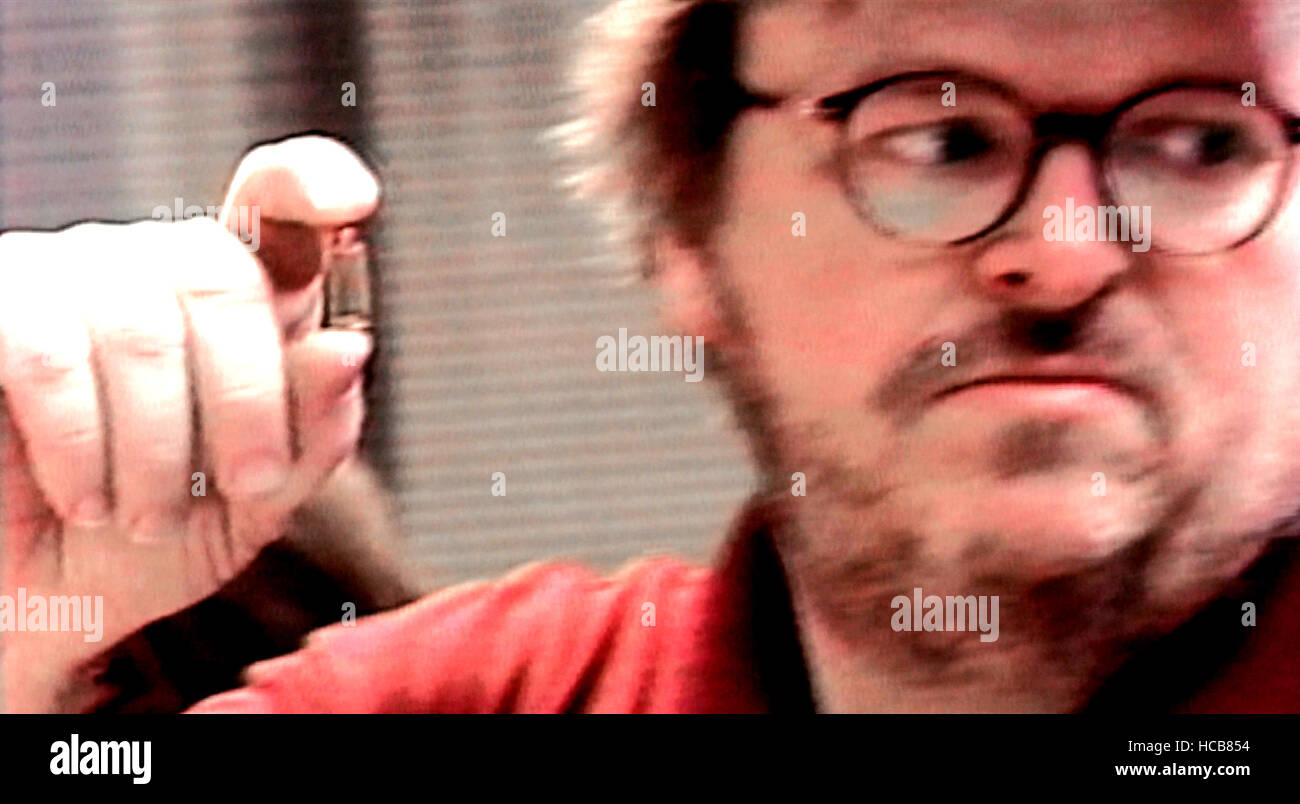 BOWLING FOR COLUMBINE, Michael Moore, 2002, (c) United Artists/courtesy ...