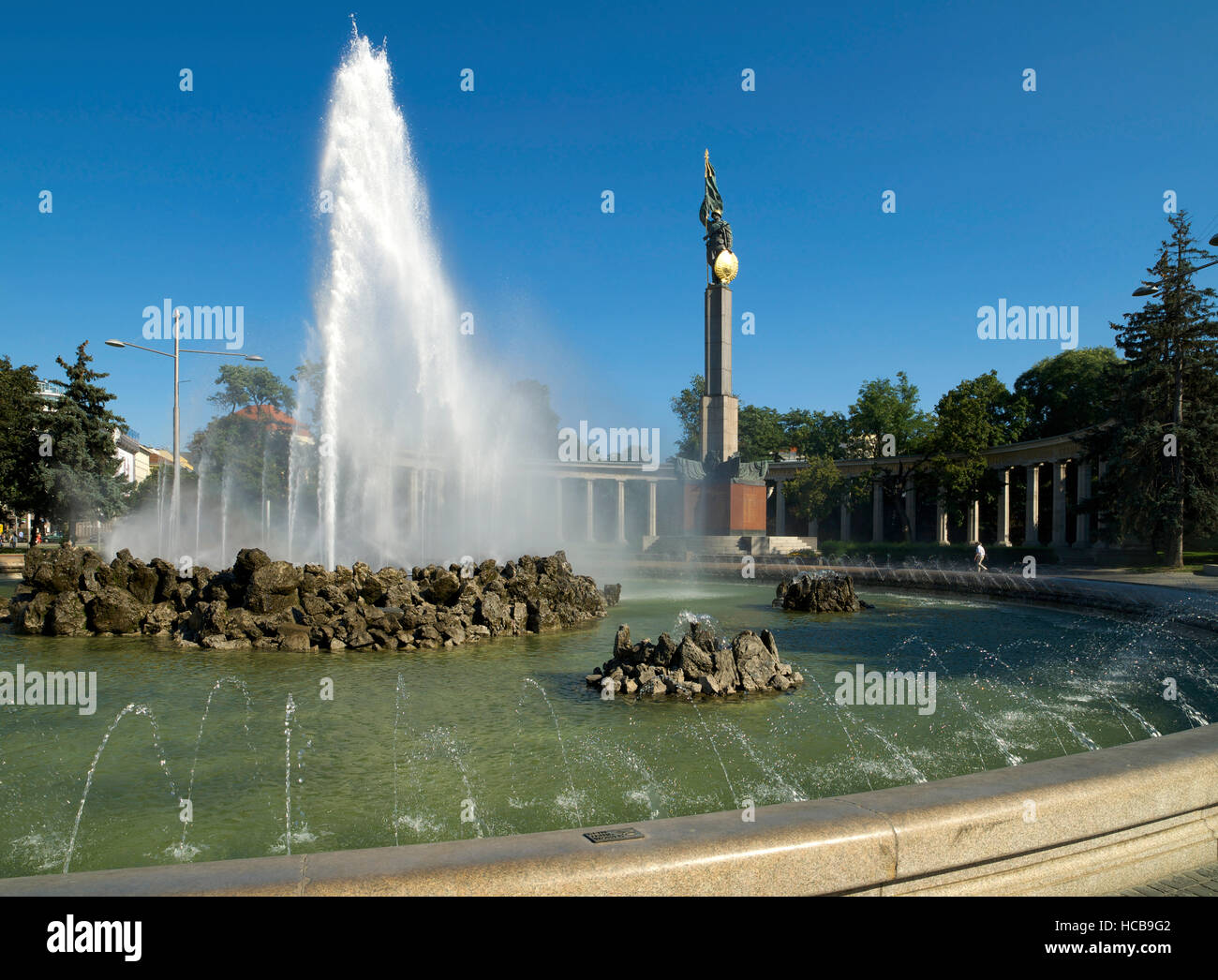 Red army monuments hi-res stock photography and images - Alamy