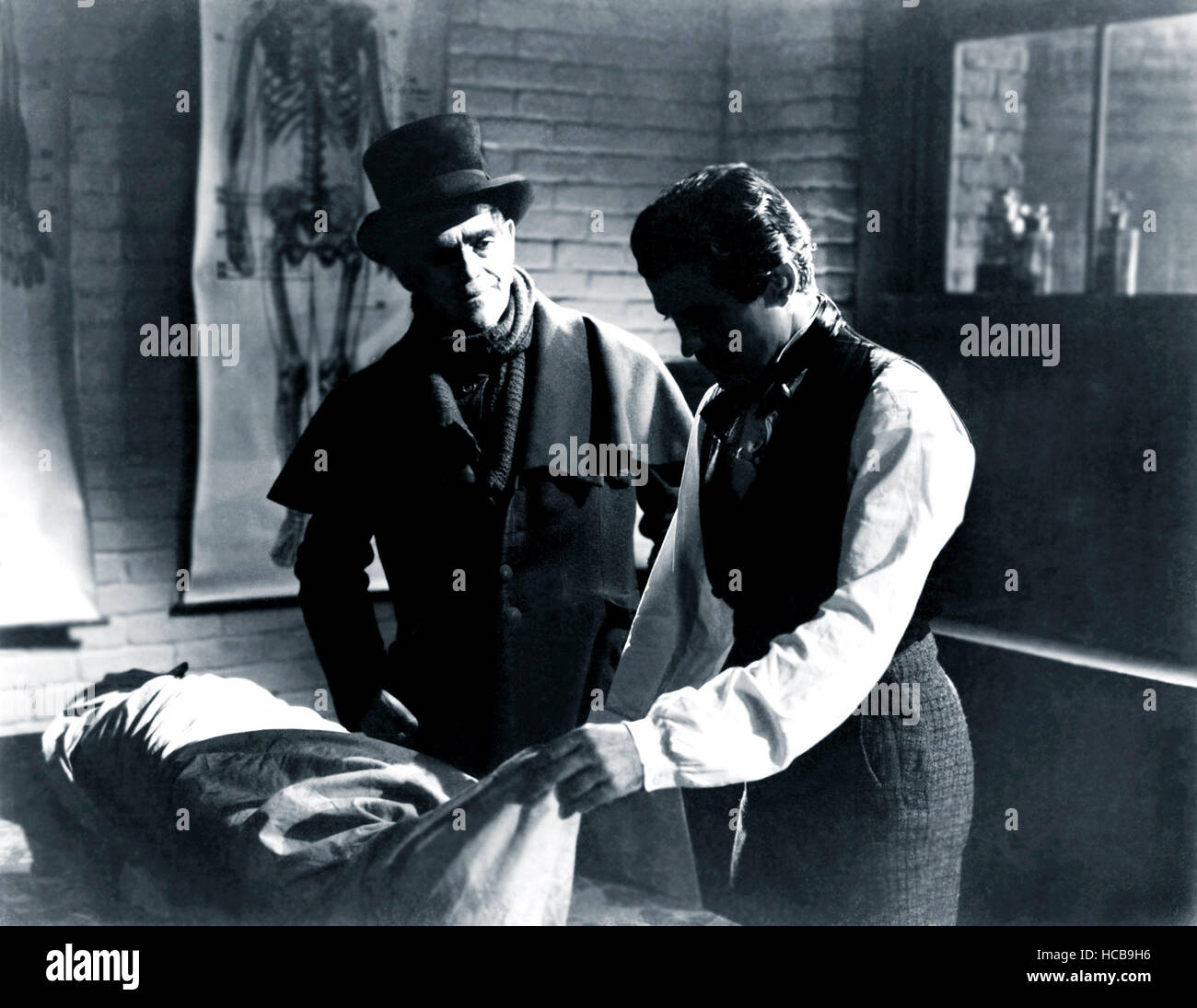 THE BODY SNATCHER, Boris Karloff (center), 1945 Stock Photo - Alamy