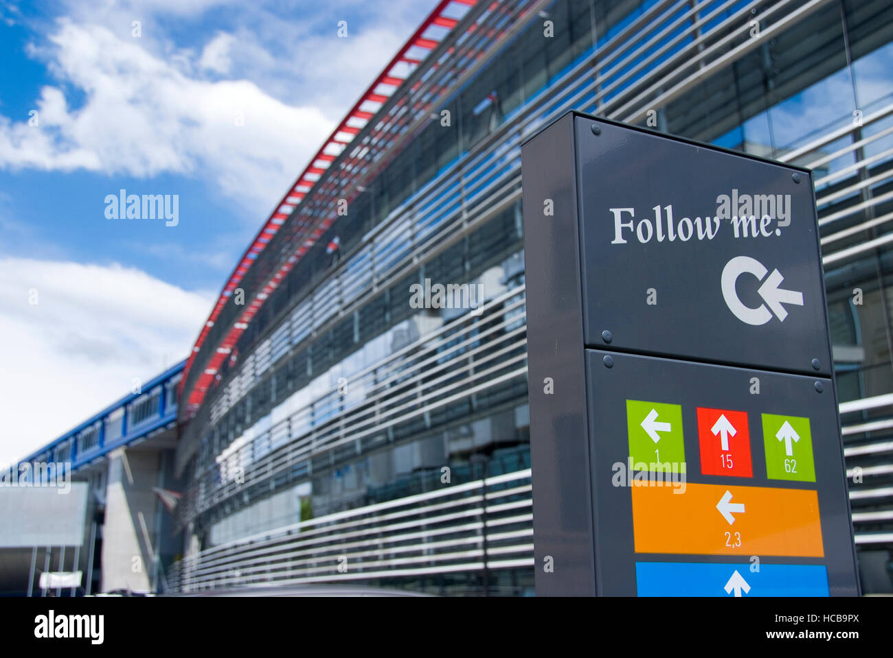 Follow me sign, modern facade, legal faculty, Karl-Franzen University ...