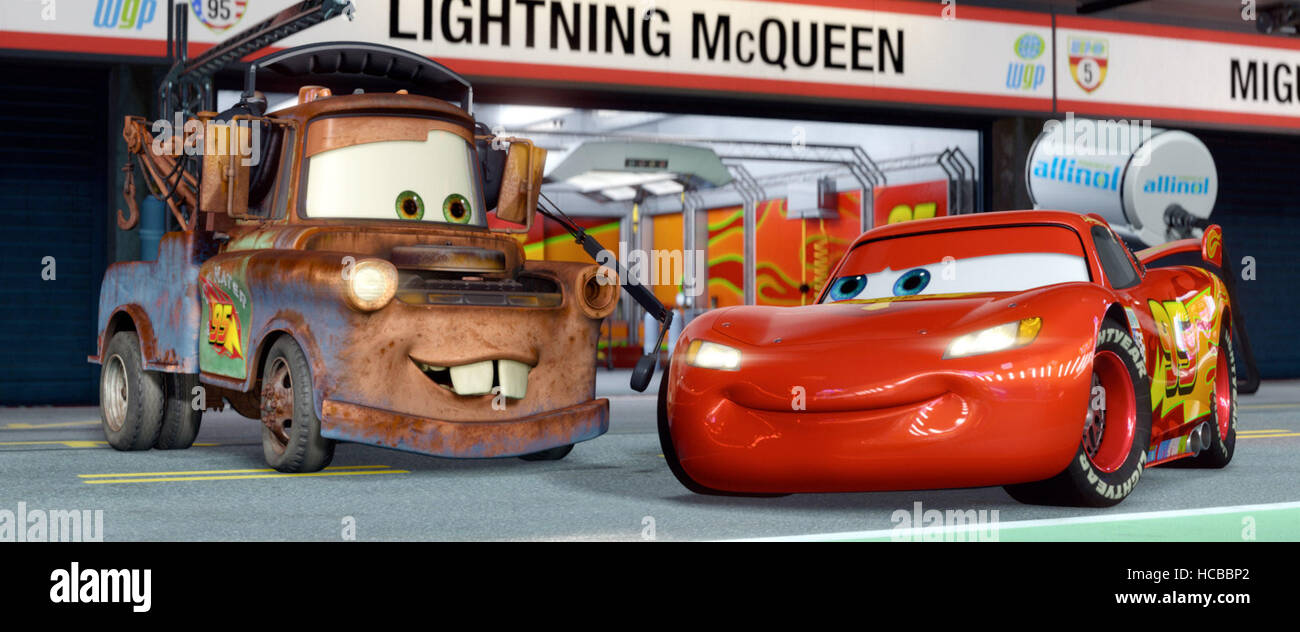 CARS 2, from left: Mater (voice: Larry the Cable Guy), Lightning ...
