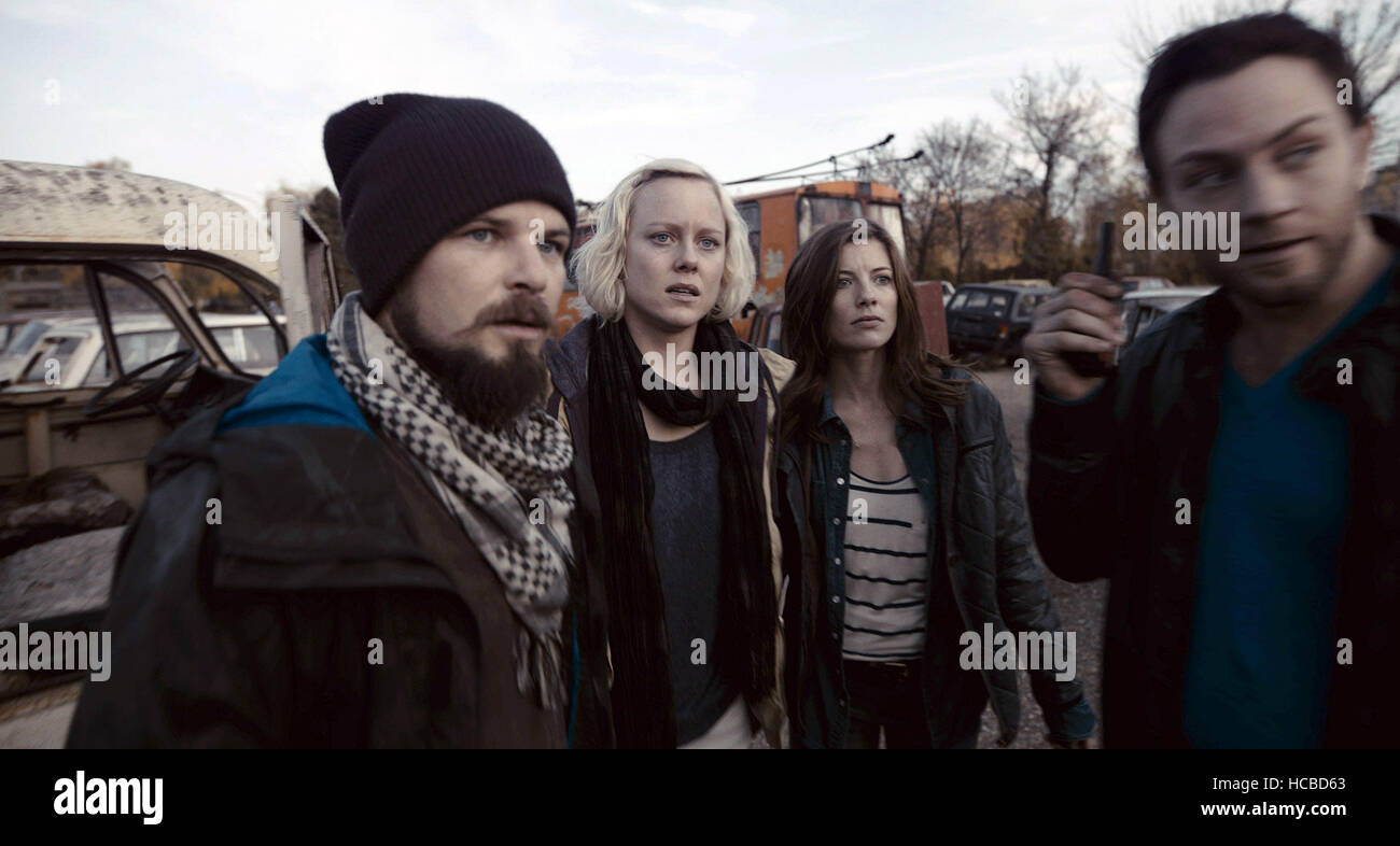 CHERNOBYL DIARIES, from left: Nathan Phillips, Ingrid Bolso Berdal ...