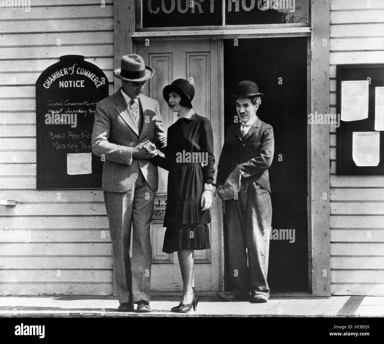 THE CIRCUS, from left: Harry Crocker, Merna Kennedy, Charlie Chaplin ...