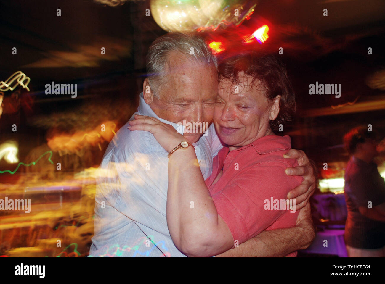 CLOUD 9, (aka WOLKE NEUN, aka WOLKE 9, aka CLOUD NINE), from left ...