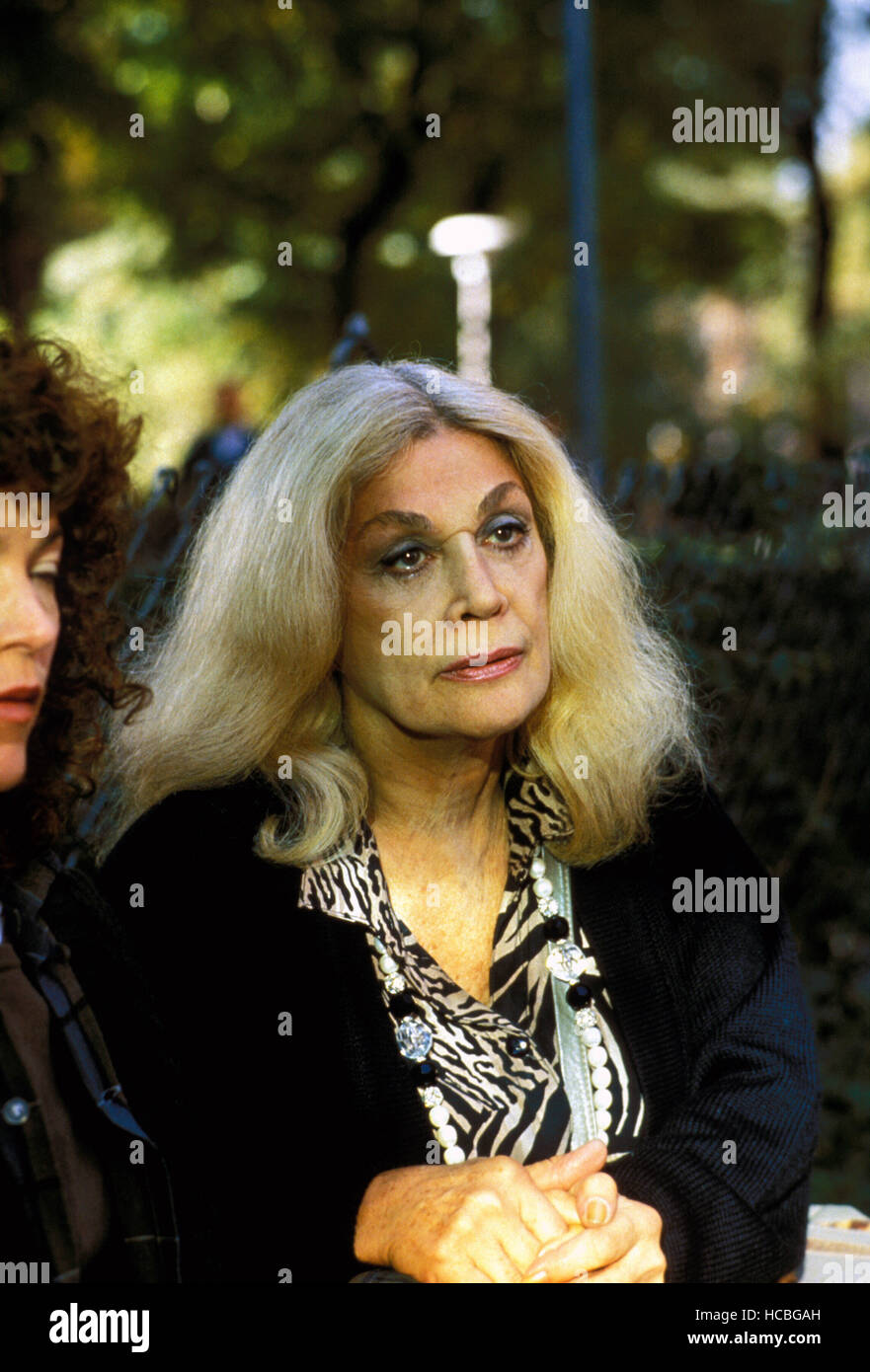 CROSSING DELANCEY, Amy Irving, Sylvia Miles, 1988, (c) Warner Brothers ...