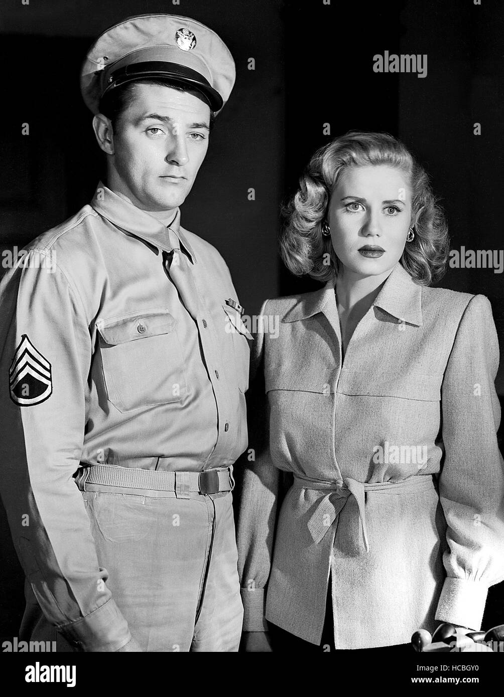 CROSSFIRE, Robert Mitchum, Jacqueline White, 1947 Stock Photo - Alamy