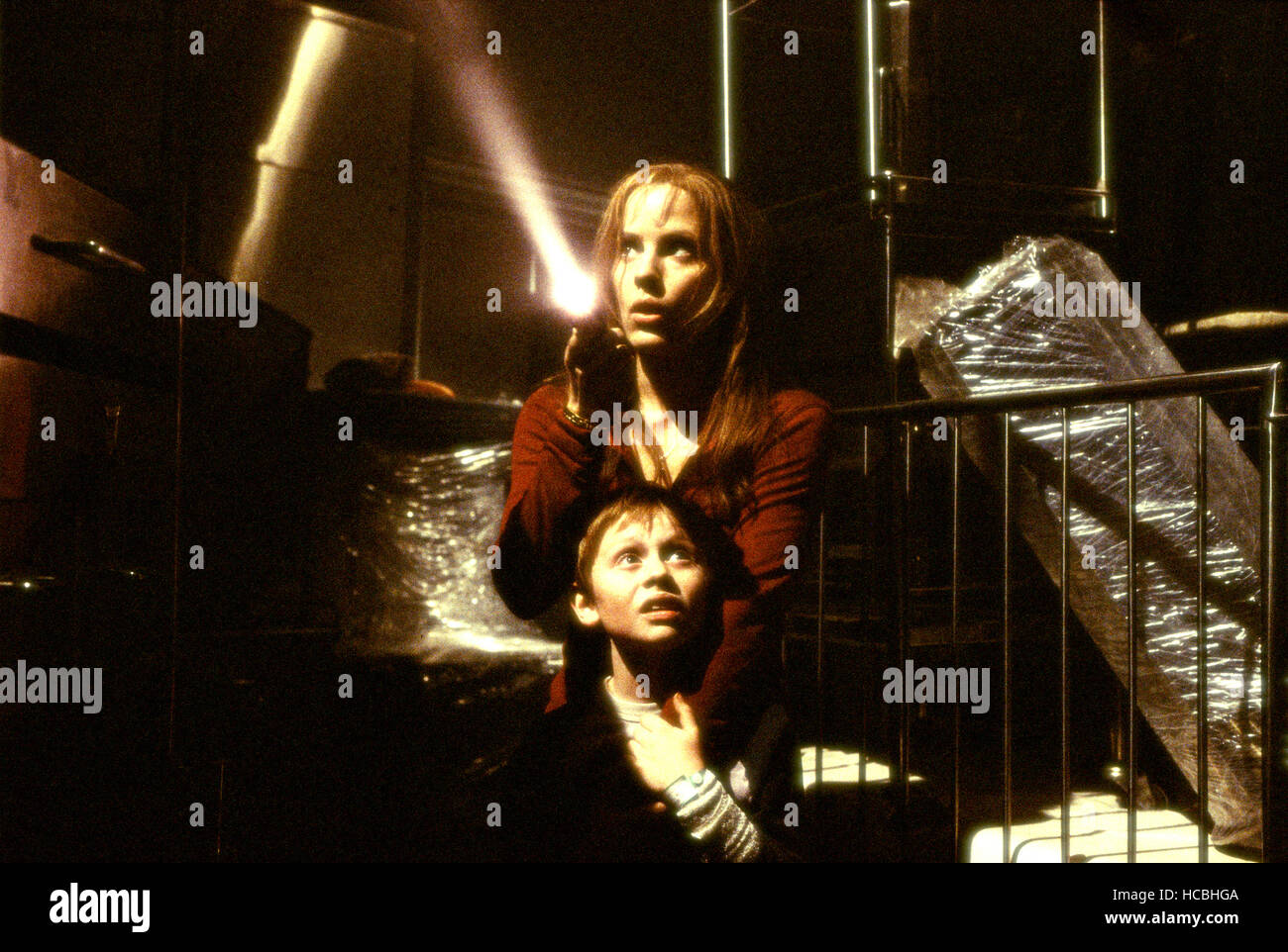 DARKNESS FALLS, Emma Caulfield, Lee Cormie, 2003, (c) Columbia/courtesy ...