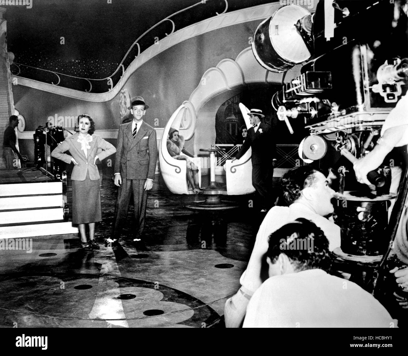 A DAMSEL IN DISTRESS, Gracie Allen, Fred Astaire on set preparing to ...